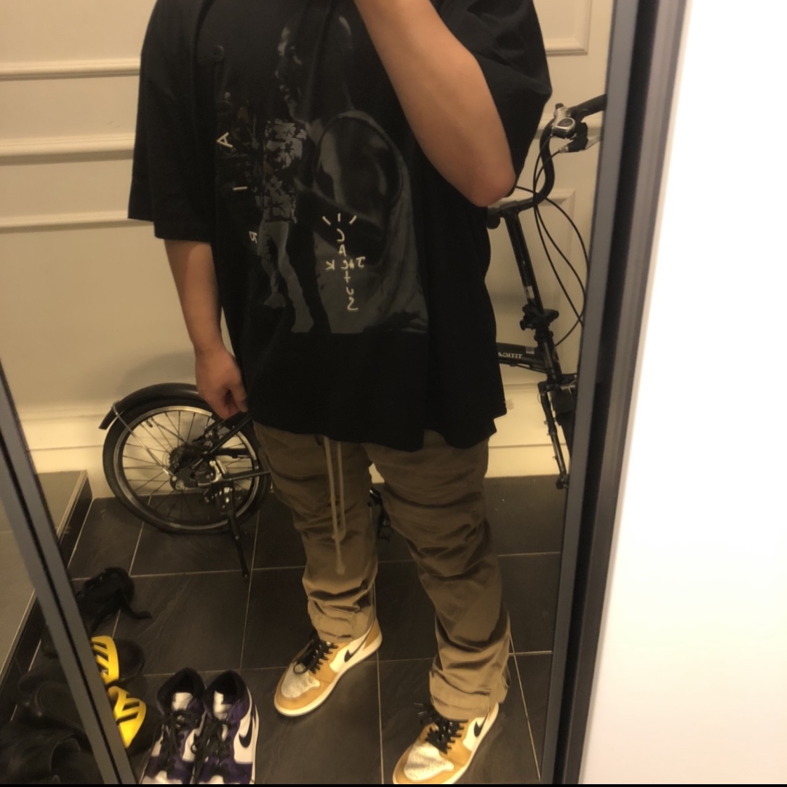 나코탭매니아 (@yzyzyz) 님의 게시물 | KREAM