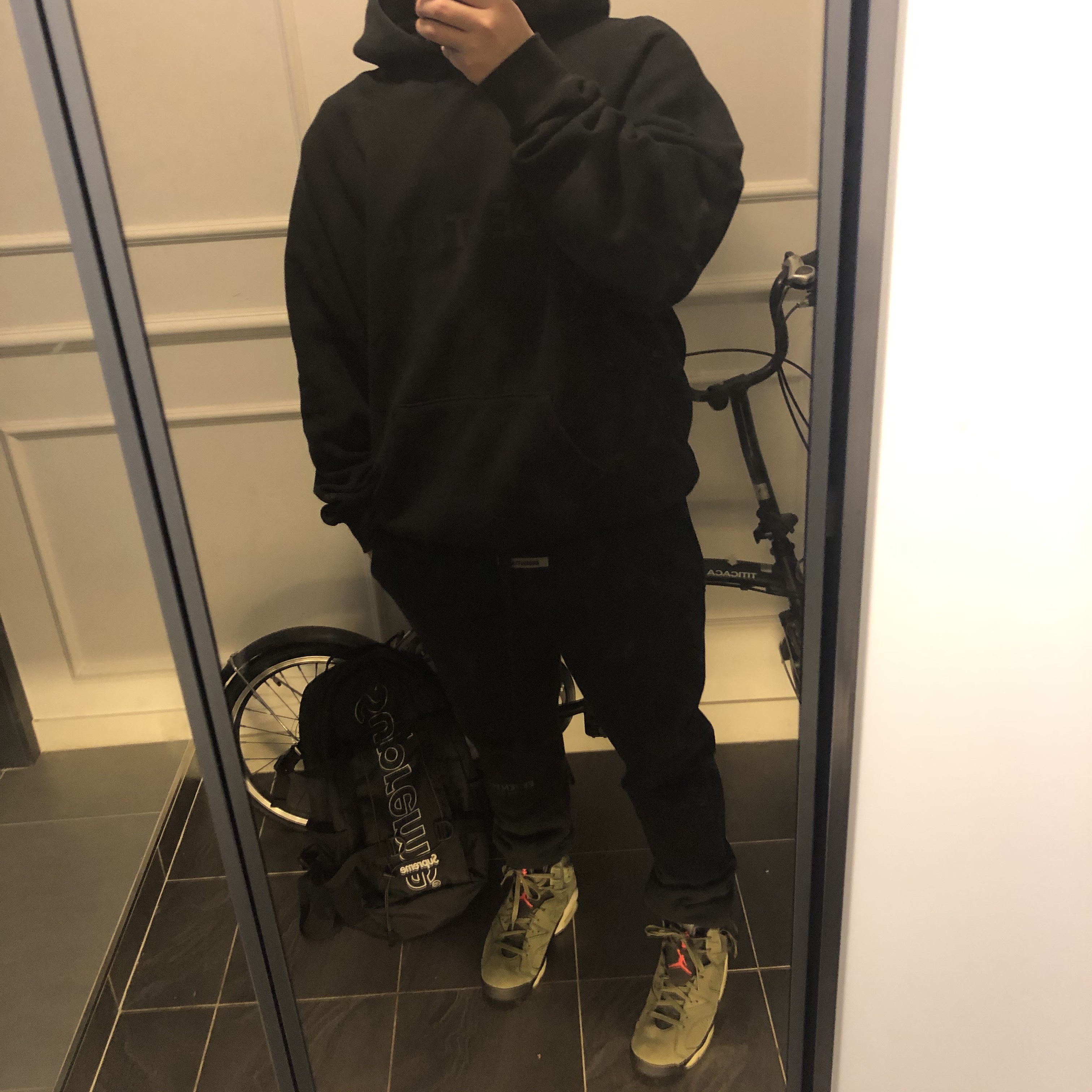 나코탭매니아 (@yzyzyz) 님의 게시물 | KREAM