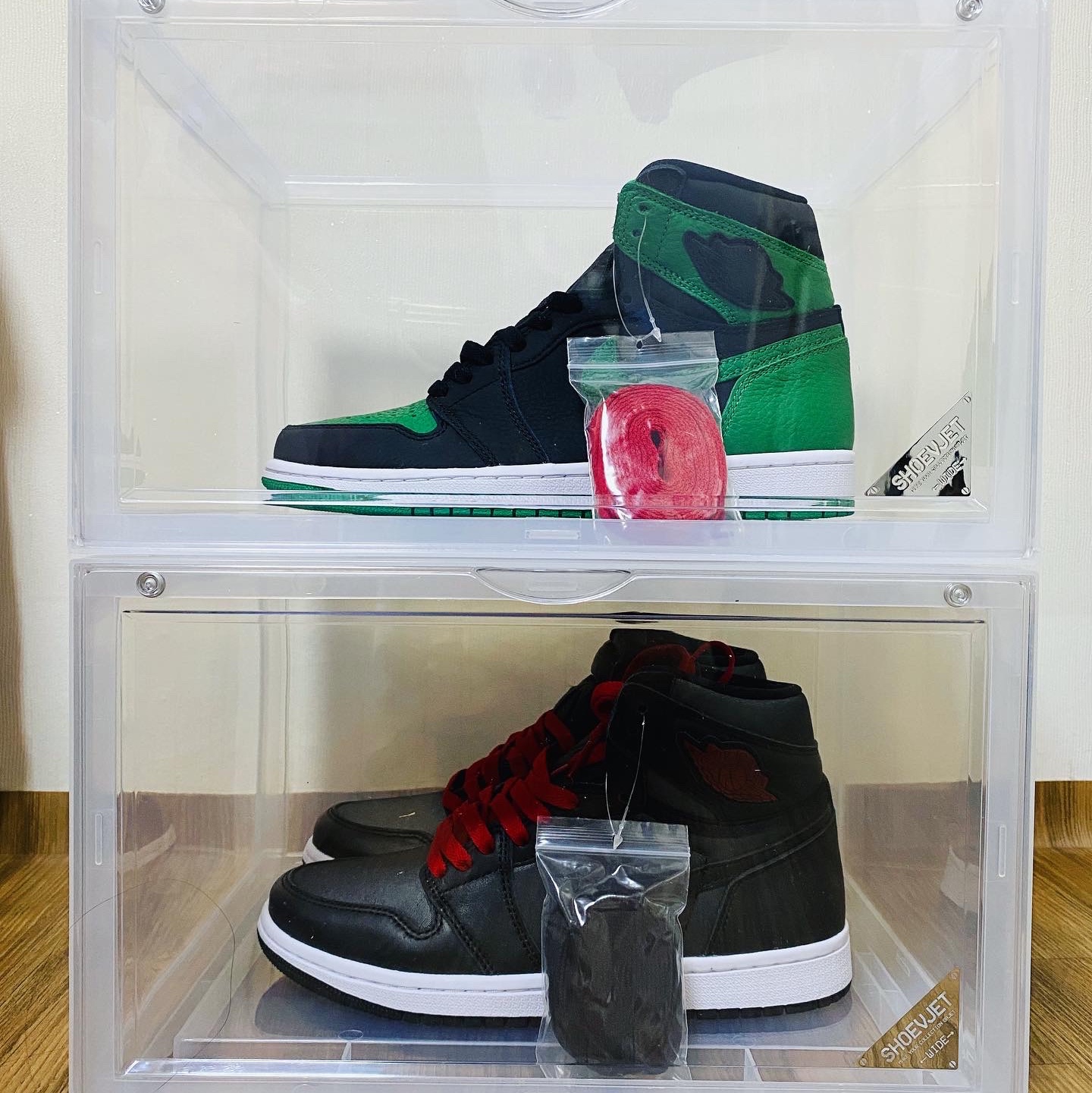 레드문 (@redmoon) 님의 게시물 | KREAM