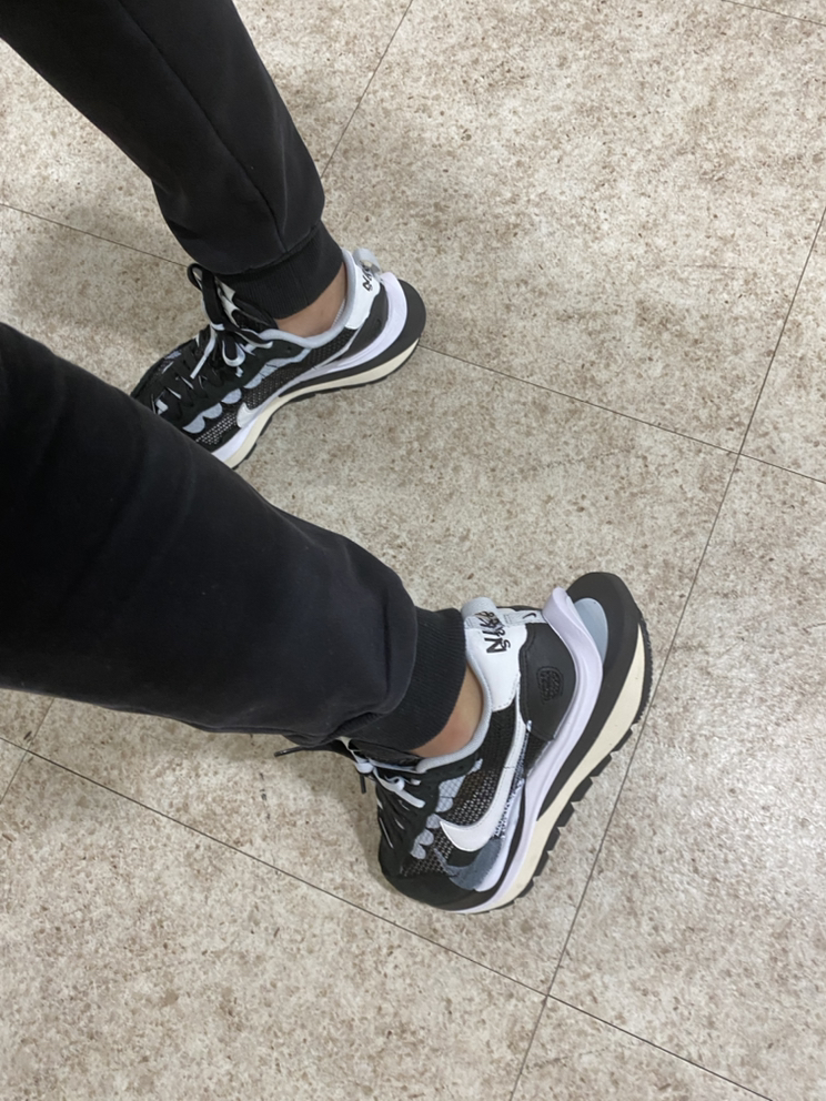 jun.c (@ssakkai) 님의 게시물 | KREAM