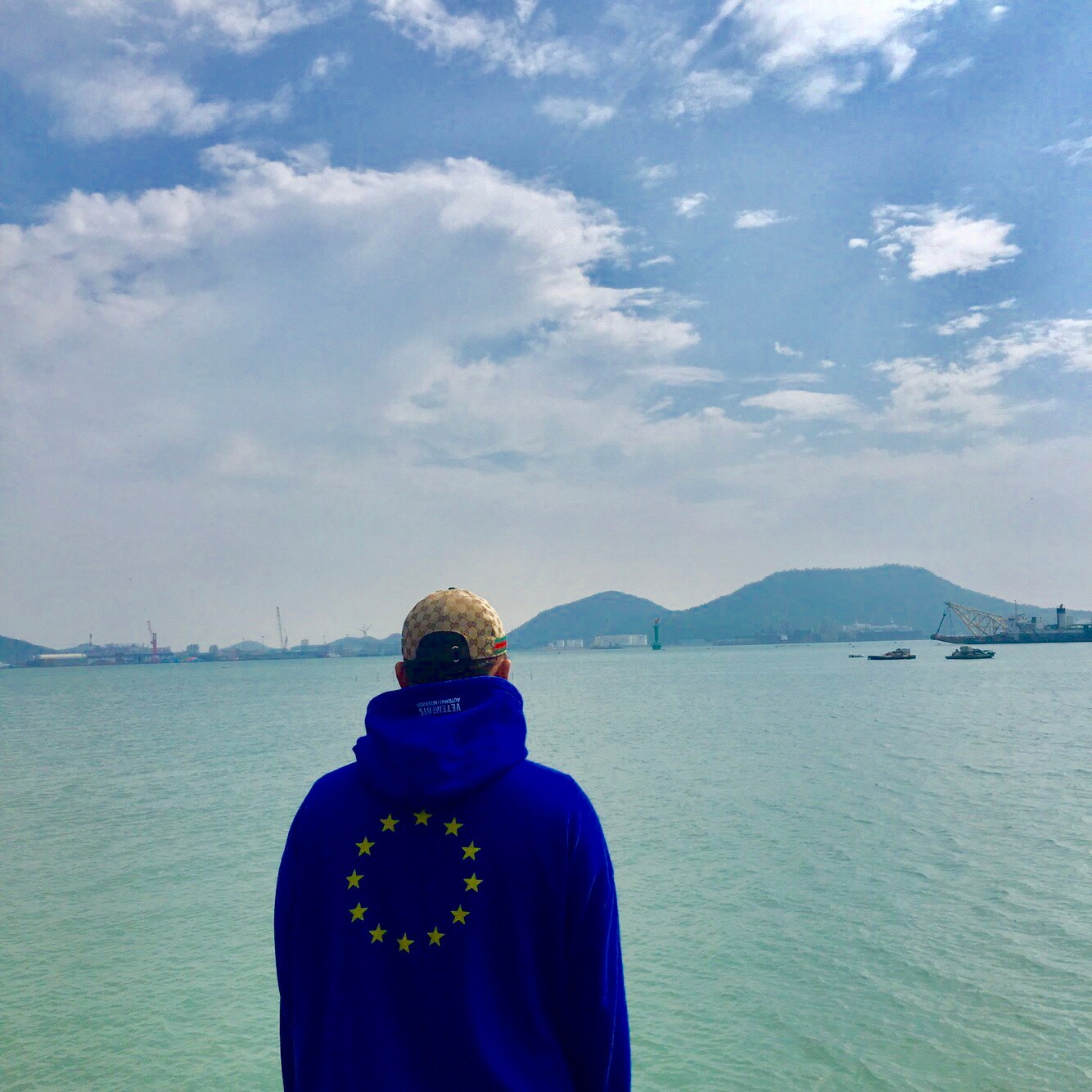 정섭킴 (@sub.kim_j) 님의 게시물 | KREAM