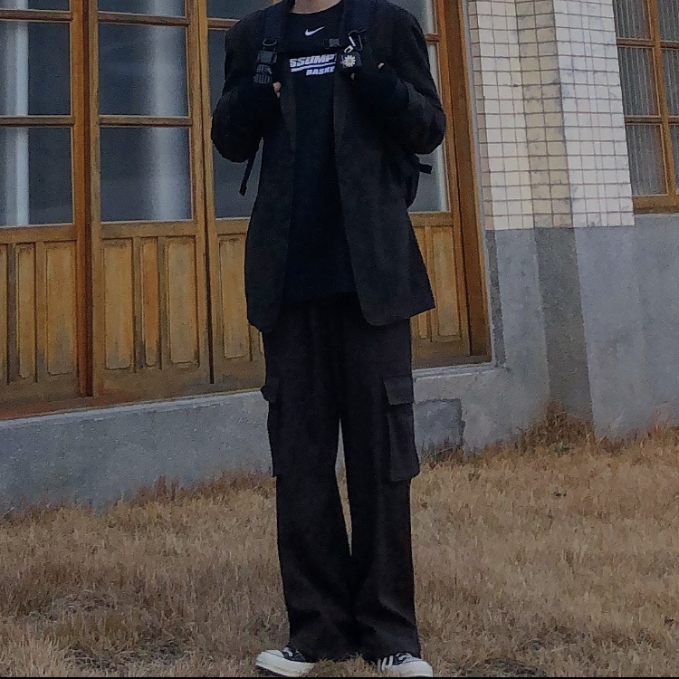 용 (@illhyhl) 님의 게시물 | KREAM