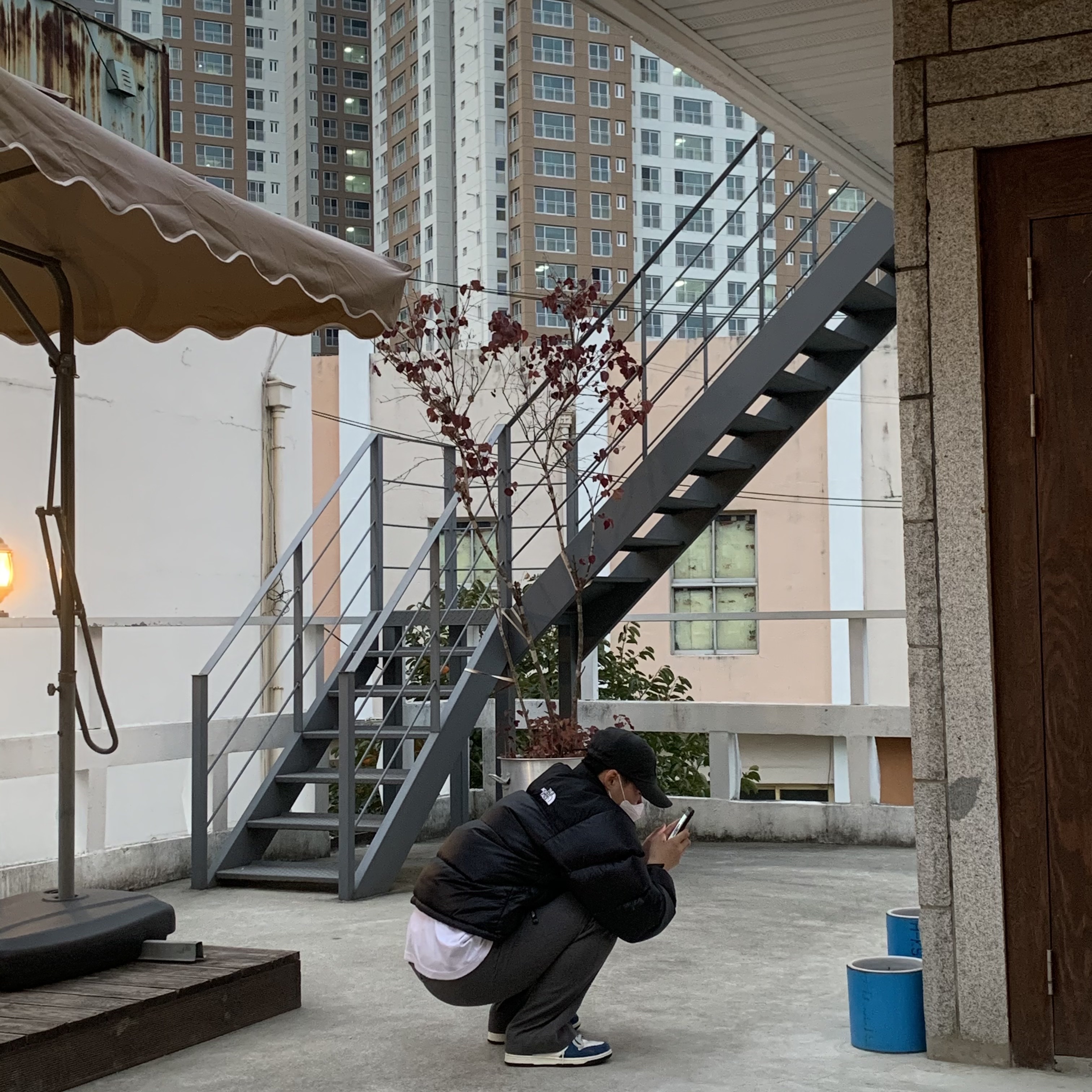 김준영 (@july_dozen_two) 님의 게시물 | KREAM