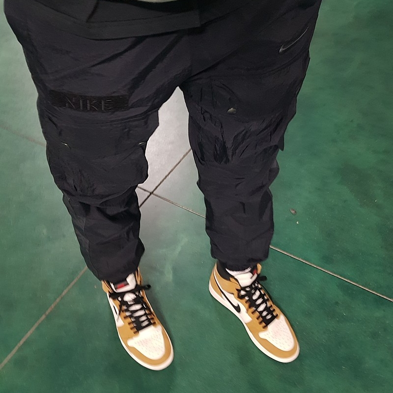 feel2 (@feelsogood) 님의 게시물 | KREAM