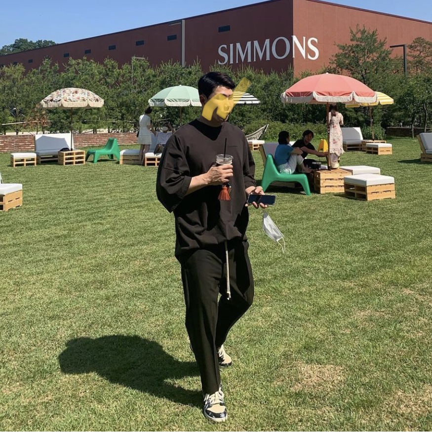 김개미 (@kimkaemi) 님의 게시물 | KREAM