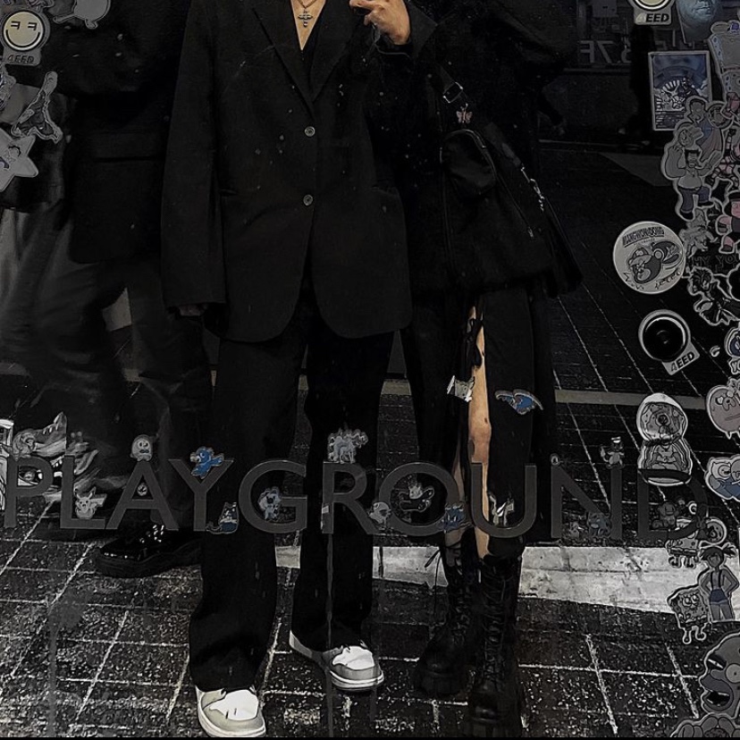 재우 (@zeuzeum) 님의 게시물 | KREAM