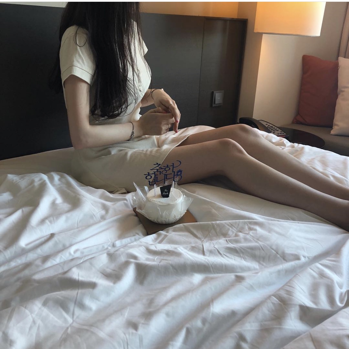 (@1.228km) 님의 게시물 | KREAM