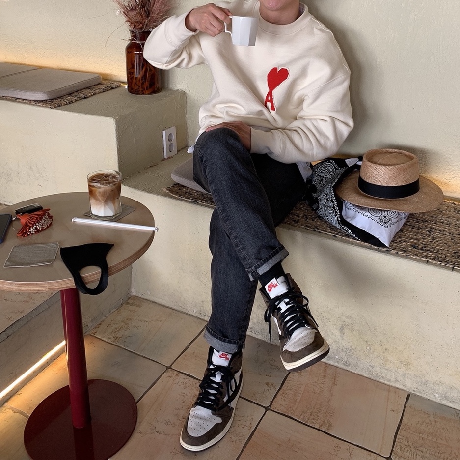 김개미 (@kimkaemi) 님의 게시물 | KREAM