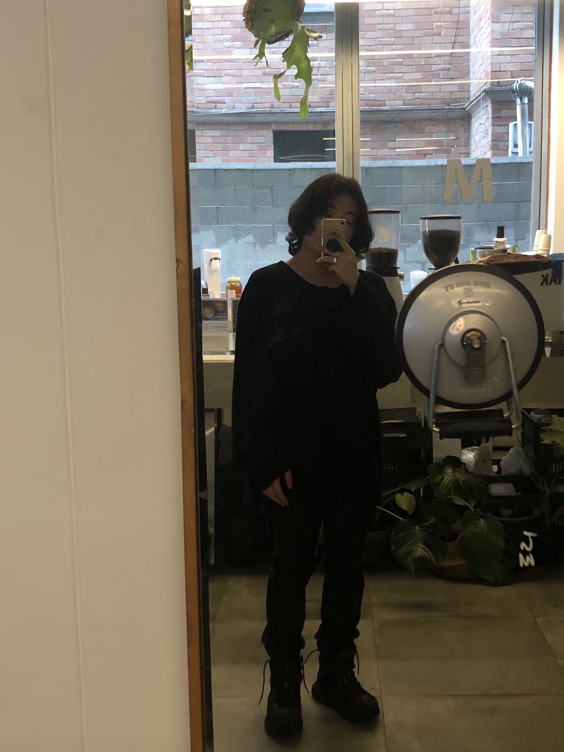 yoon (@smusmu_) 님의 게시물 | KREAM