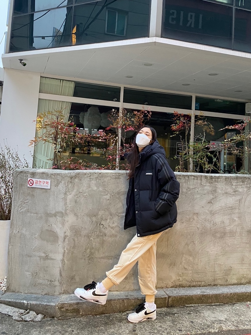 박수빈 (@shoebeanie) 님의 게시물 | KREAM