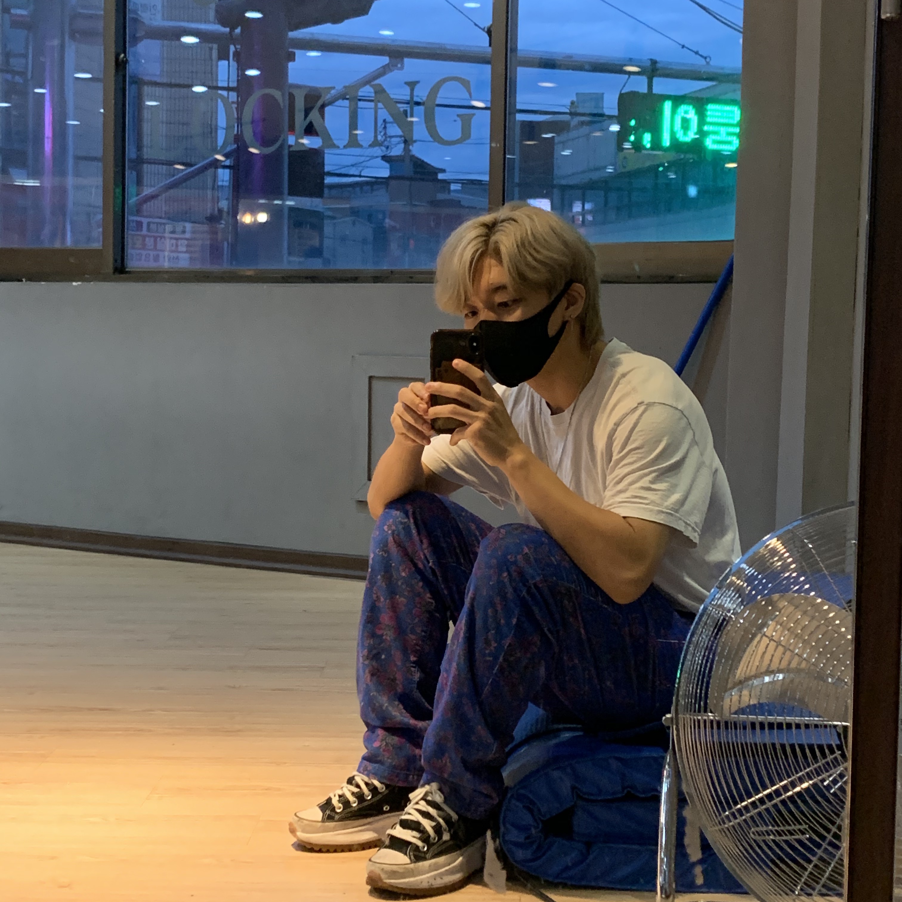 joo_772 (@9sd70u) 님의 게시물 | KREAM