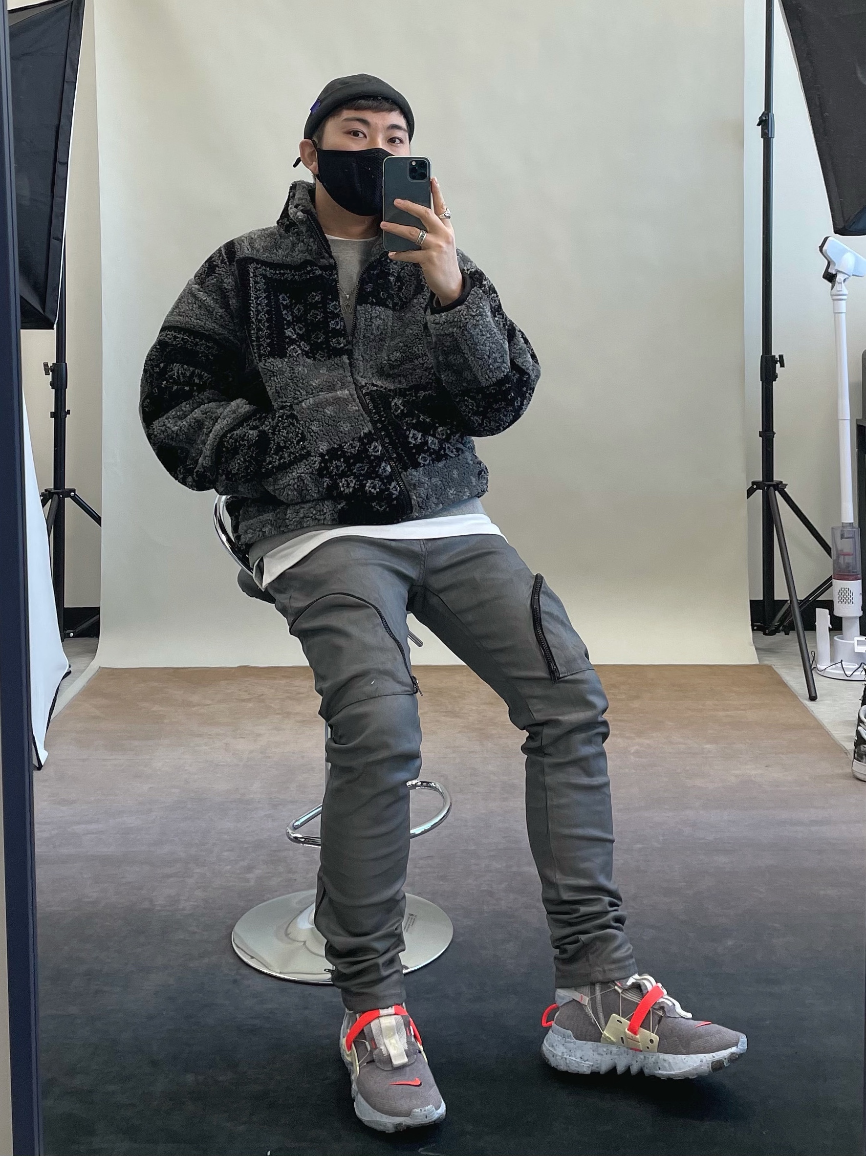 Y.M.Y (@y_moon_y) 님의 게시물 | KREAM