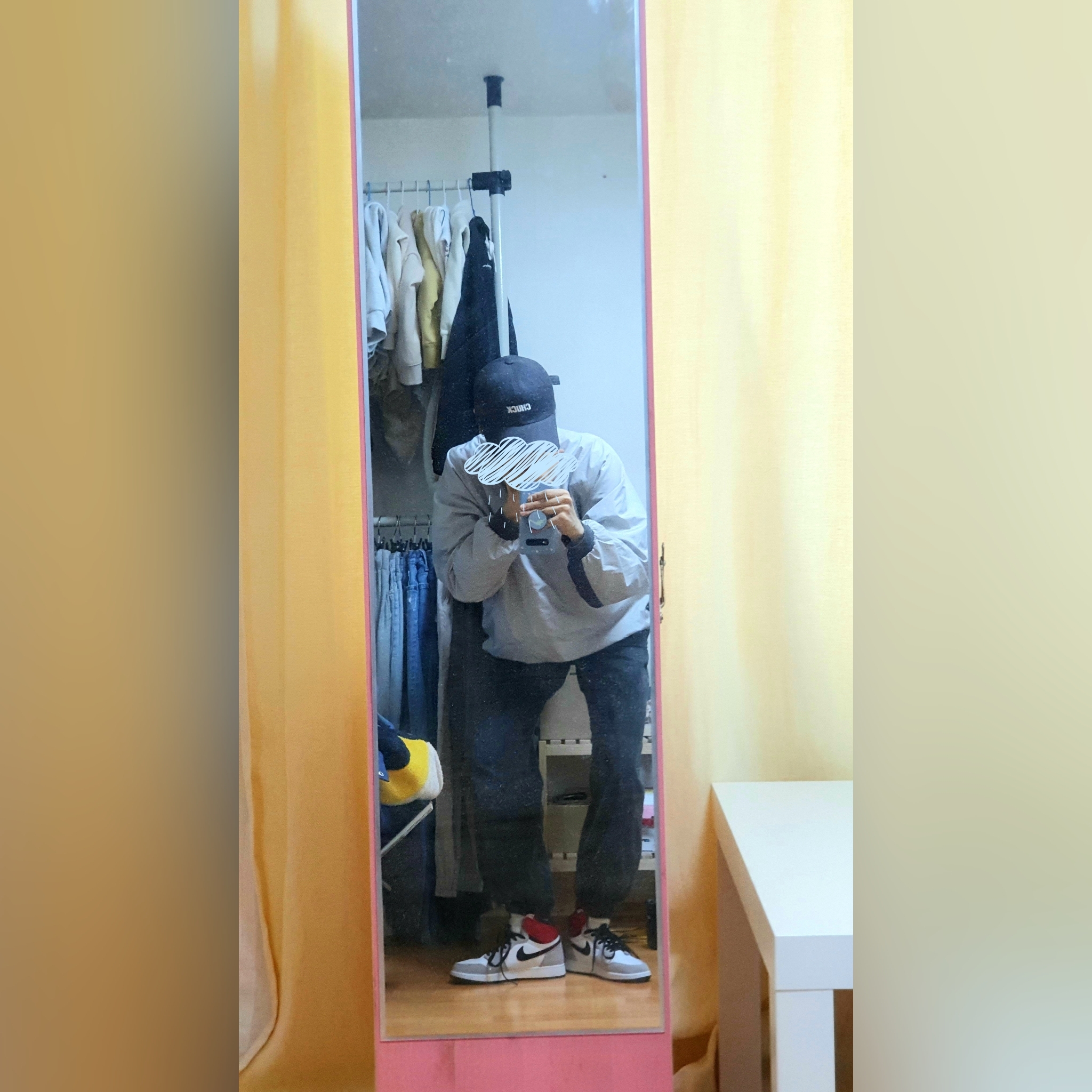 miso-1992 (@douob92) 님의 게시물 | KREAM