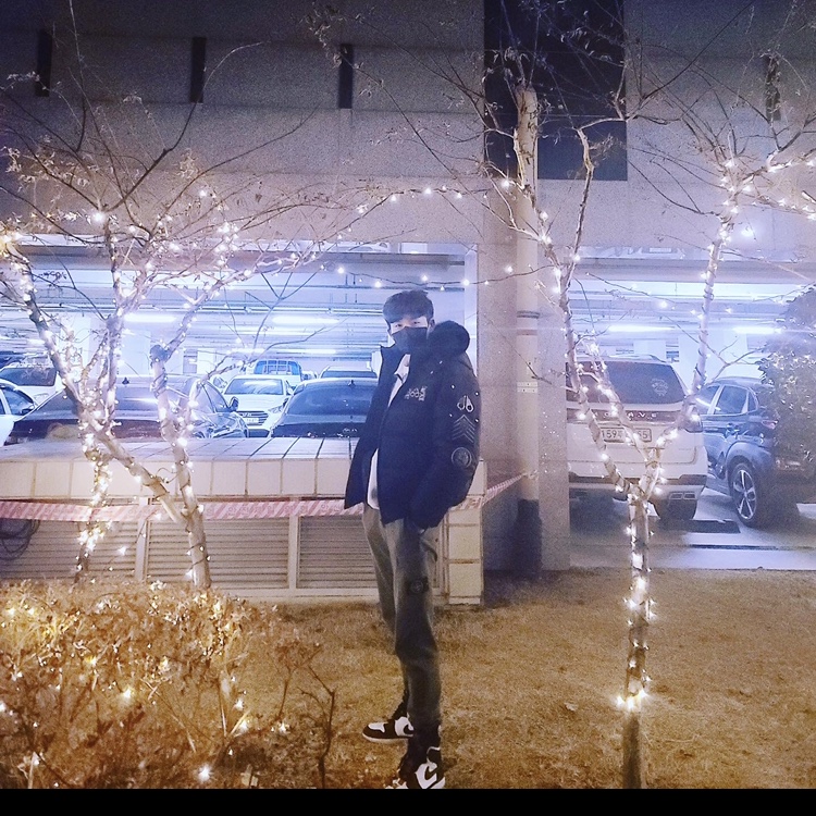 (@daily__gun) 님의 게시물 | KREAM