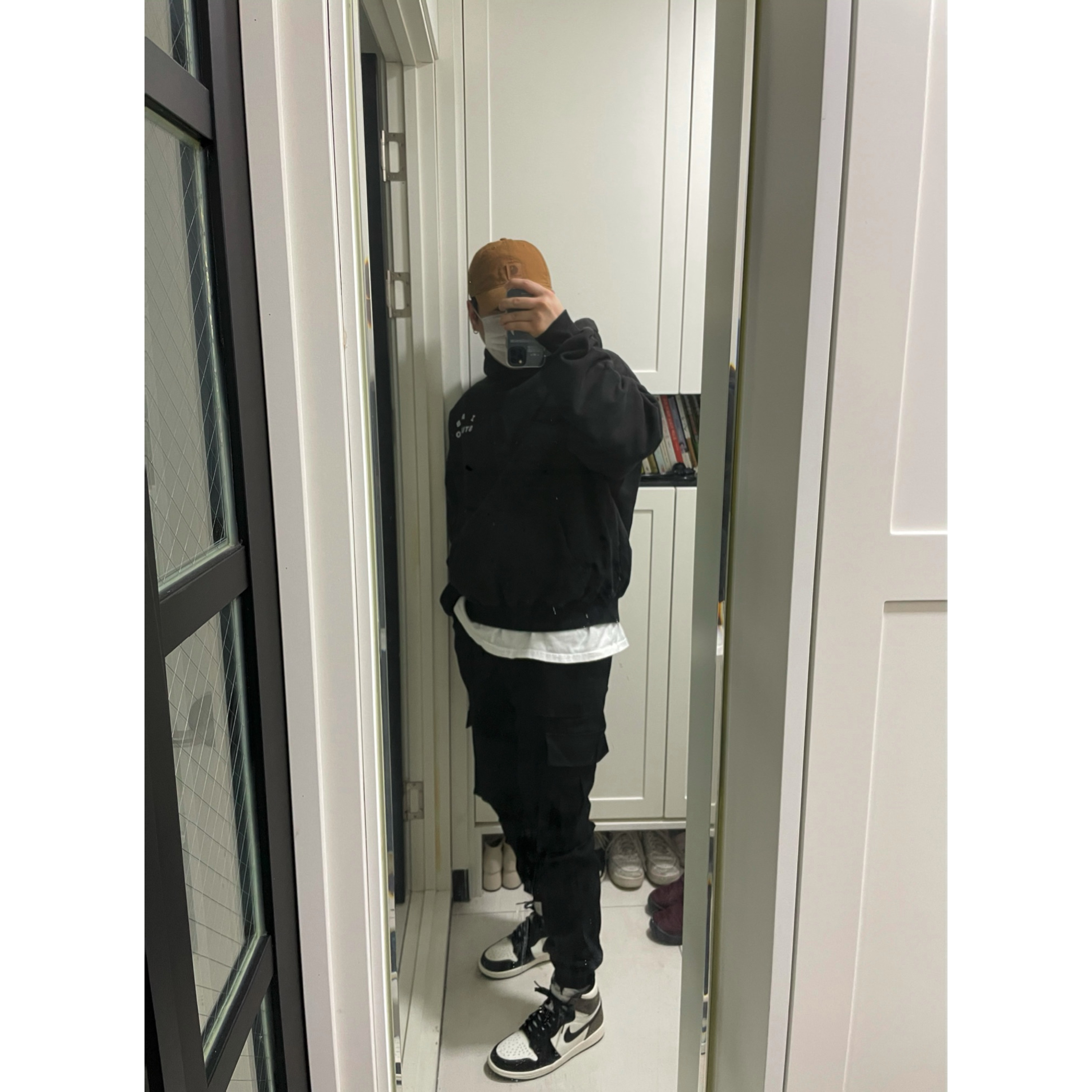 insta : j.jo... (@jongsuk) 님의 게시물 | KREAM