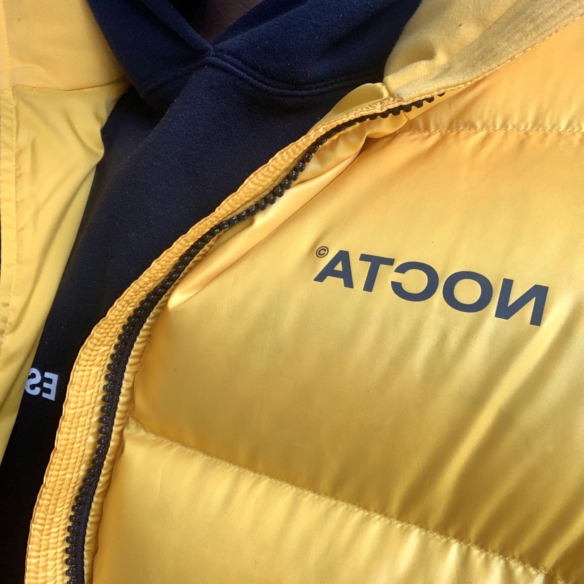 히오니 (@heon2yo) 님의 게시물 | KREAM