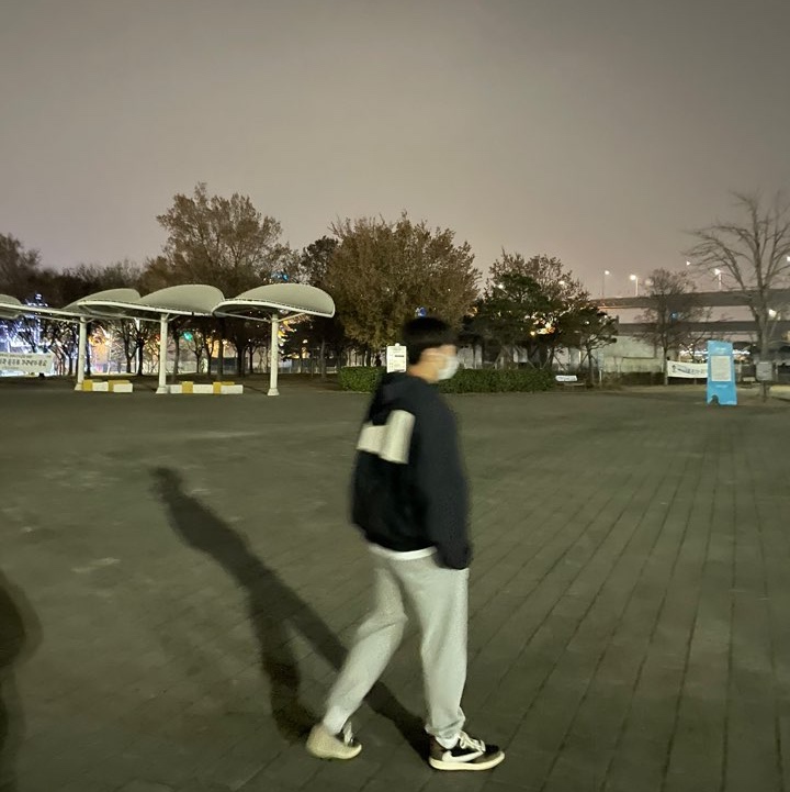 완 (@s.wna) 님의 게시물 | KREAM