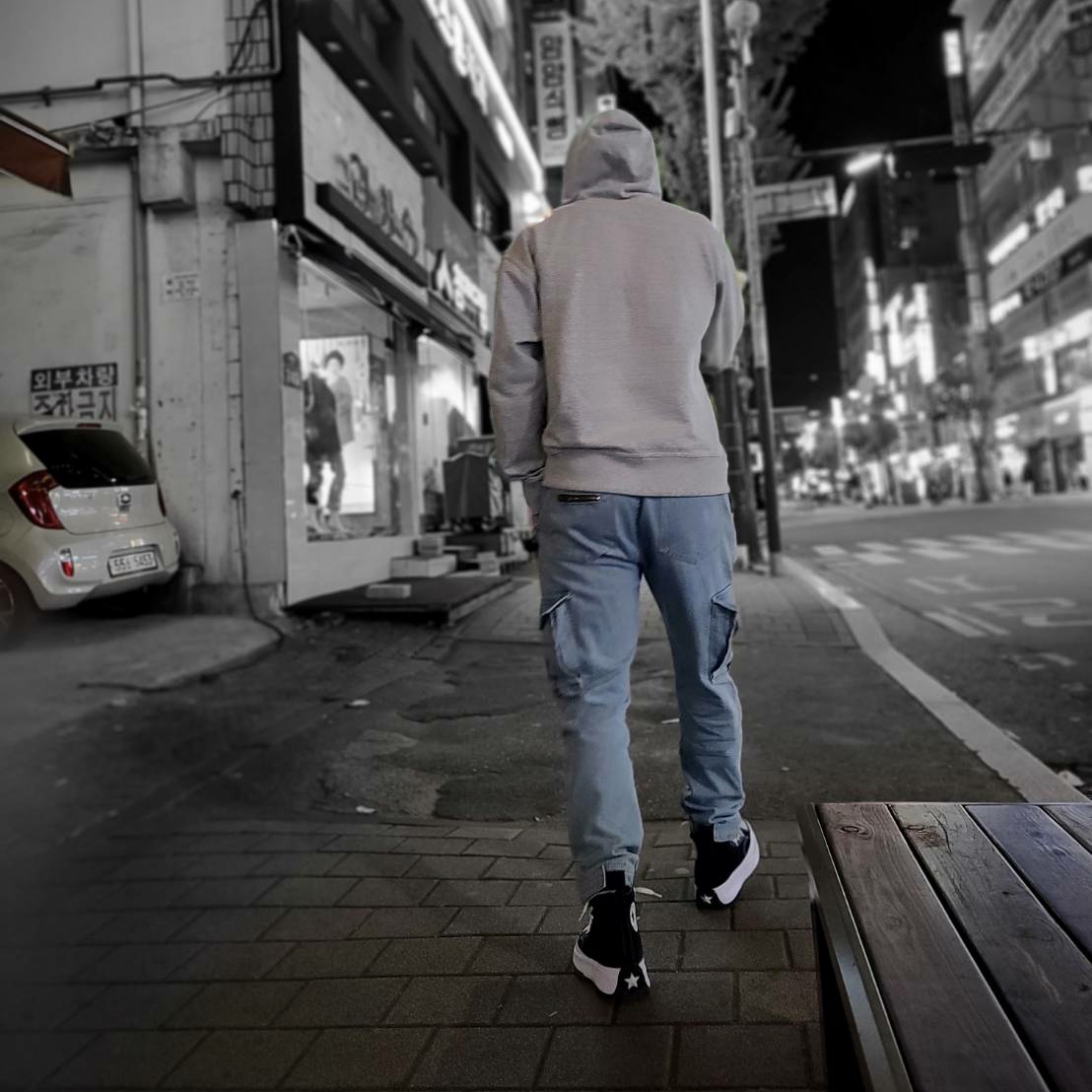 박경근 (@szq2l0) 님의 게시물 | KREAM