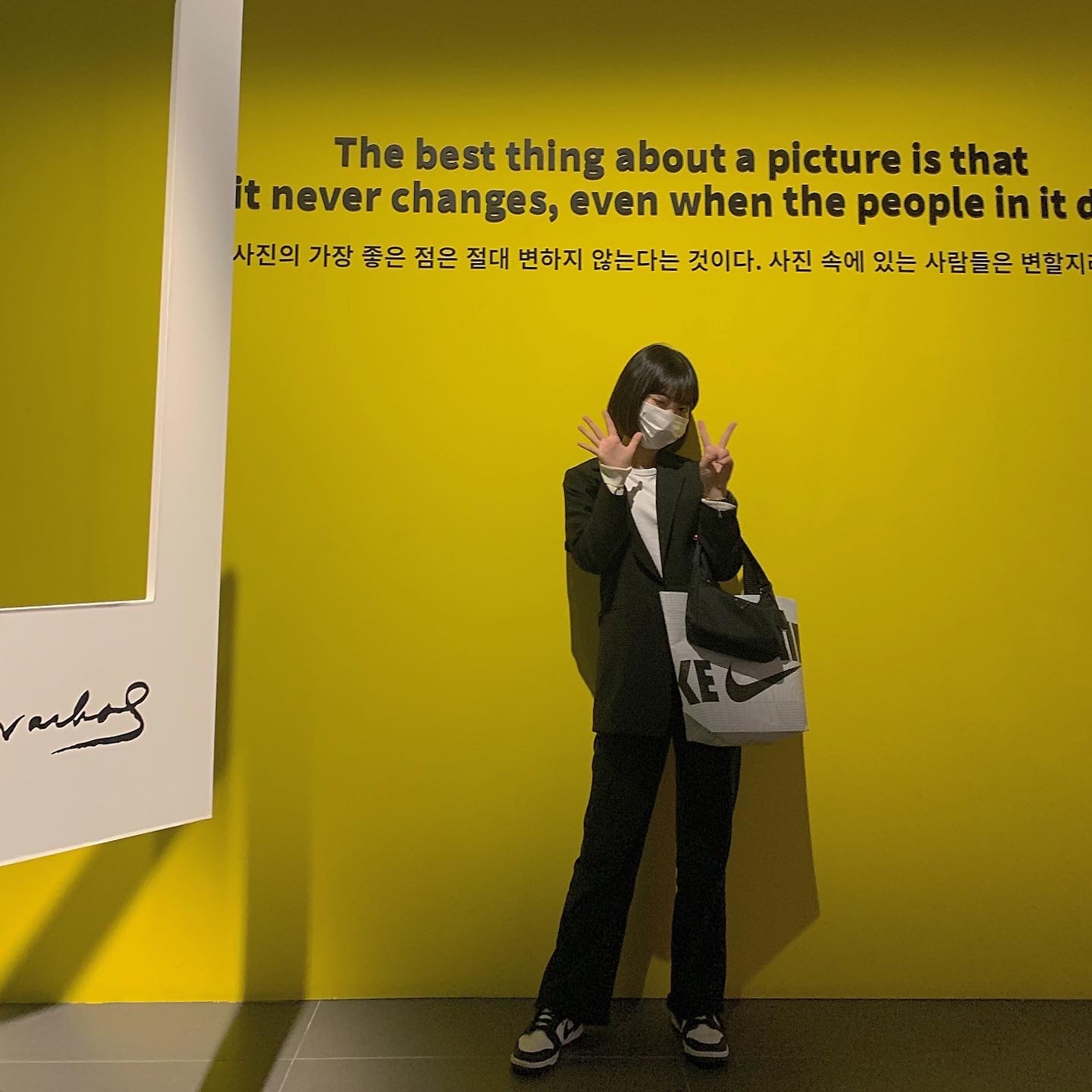 현잉 (@am.11.18) 님의 게시물 | KREAM