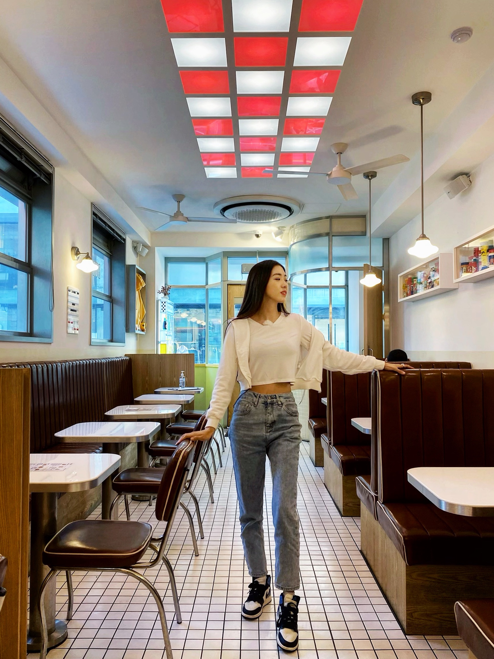 박수빈 (@shoebeanie) 님의 게시물 | KREAM