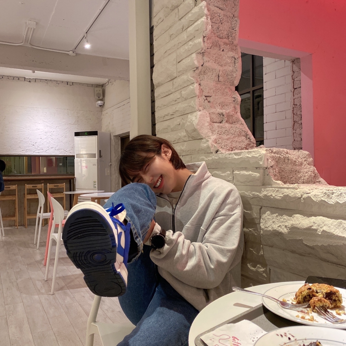 여니 (@jy.bbb) 님의 게시물 | KREAM