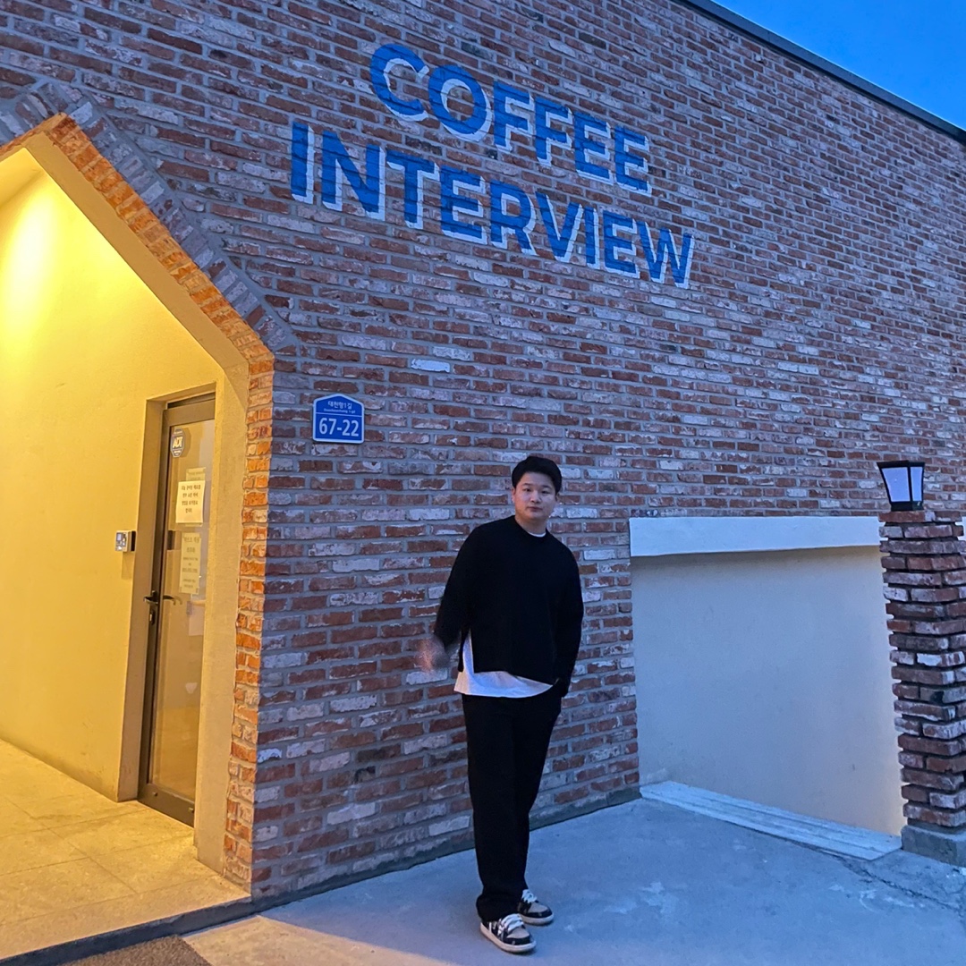 김태호 (@thug_life) 님의 게시물 | KREAM