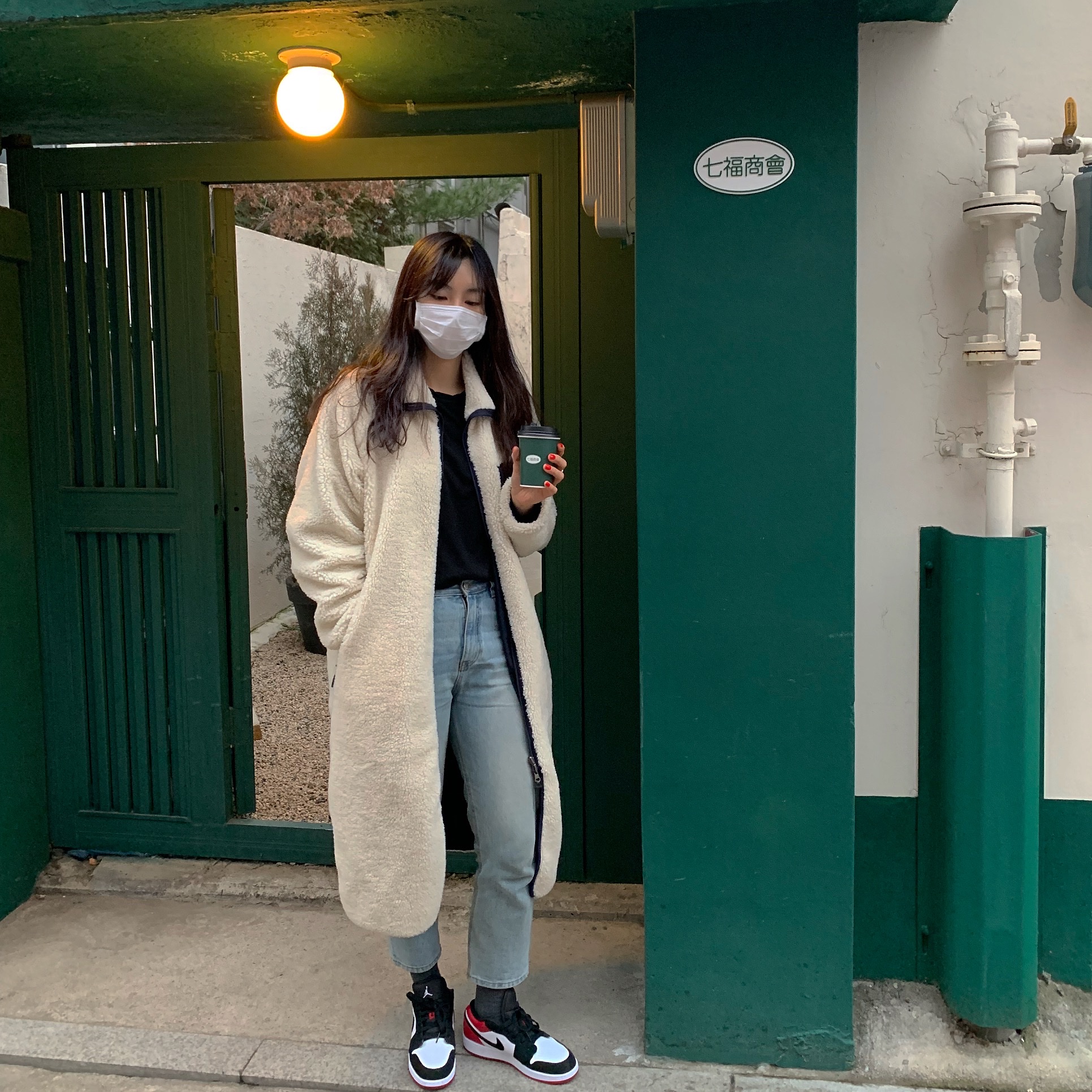 (@yyseul_) 님의 게시물 | KREAM