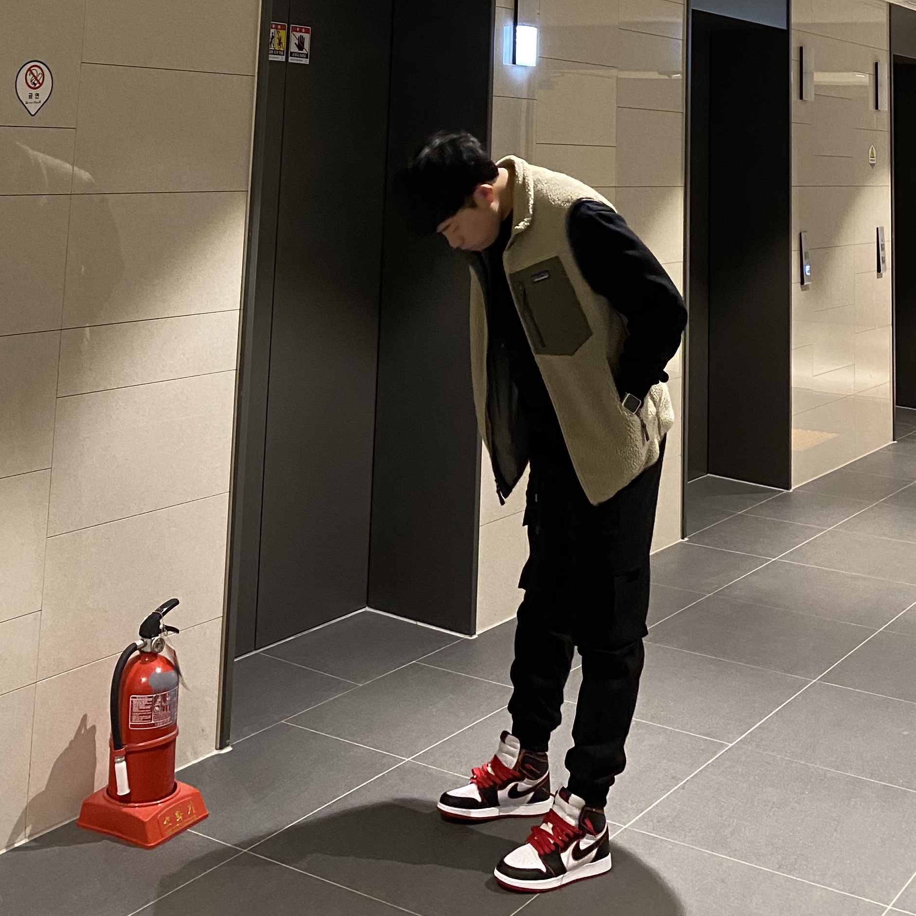 나오라구 (@naora9) 님의 게시물 | KREAM