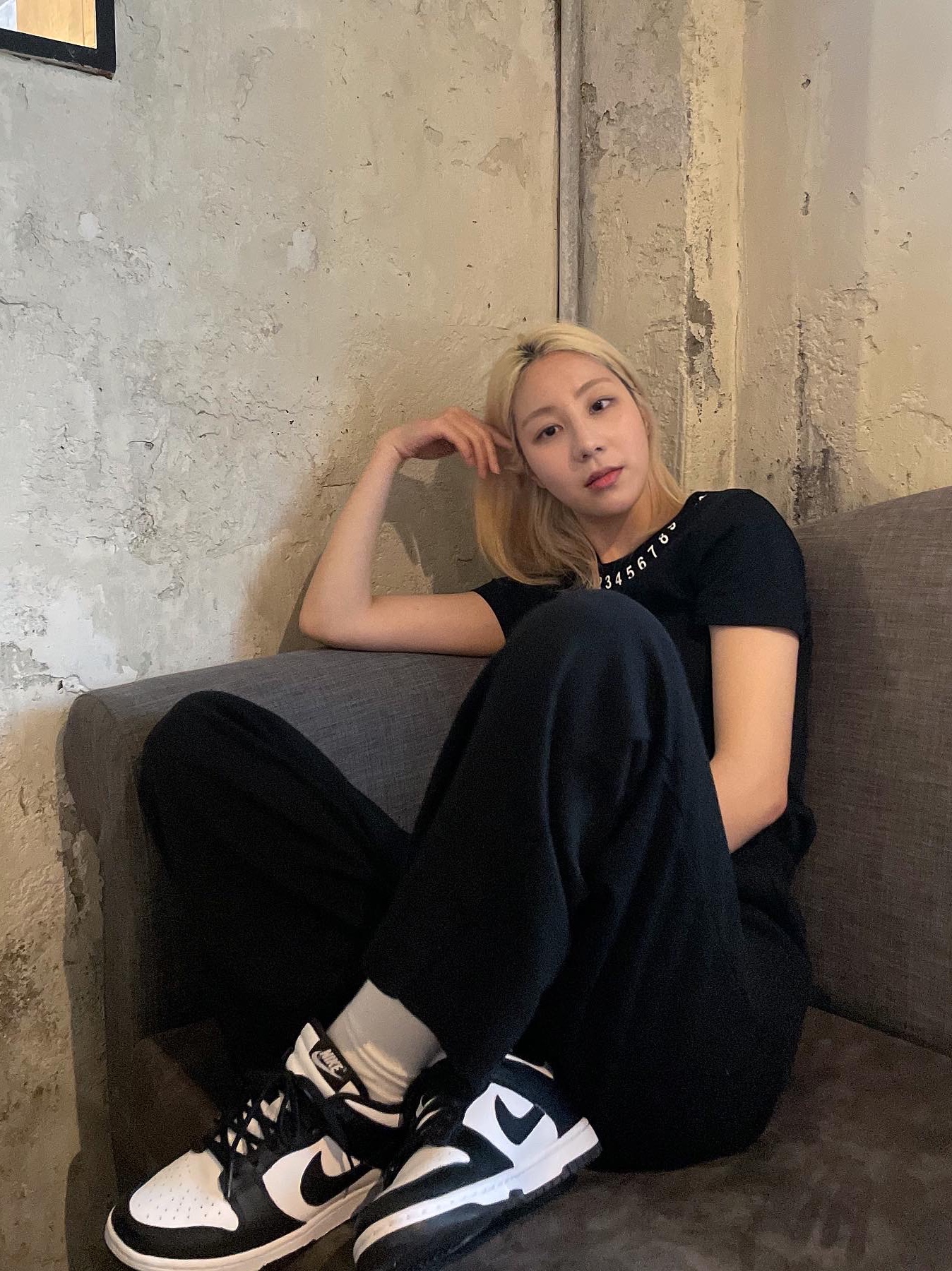 insta : sooj... (@soojiin_) 님의 게시물 | KREAM