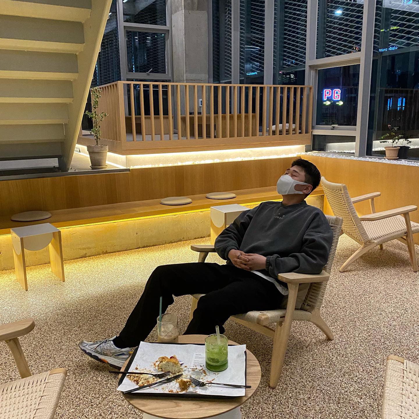 HO WON KIM (@gooooooooodho) 님의 게시물 | KREAM