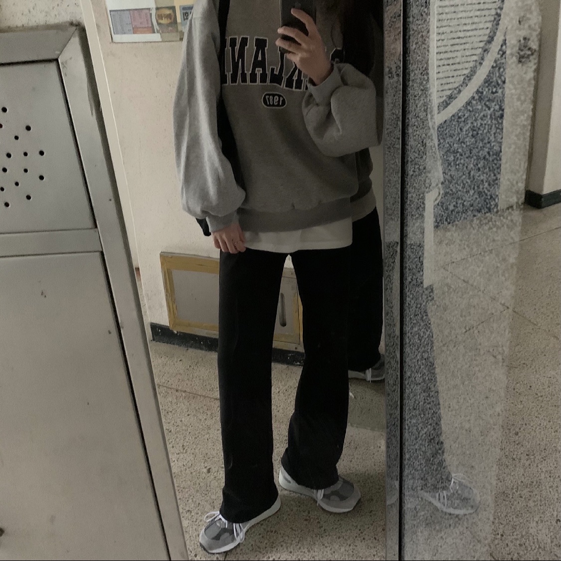 HyEoN (@xduneng) 님의 게시물 | KREAM