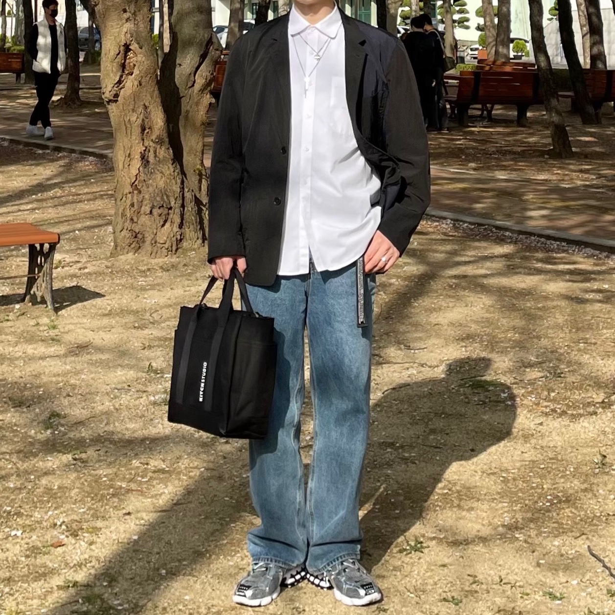 오늘의 (@ootgu) 님의 게시물 | KREAM