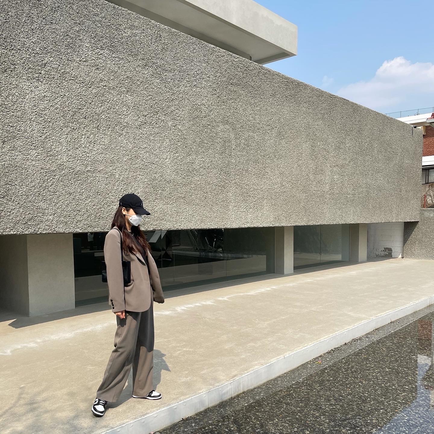 (@yyseul_) 님의 게시물 | KREAM