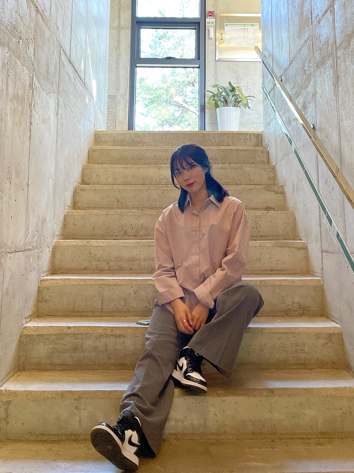 고기조아 (@gogi._.joa) 님의 게시물 | KREAM