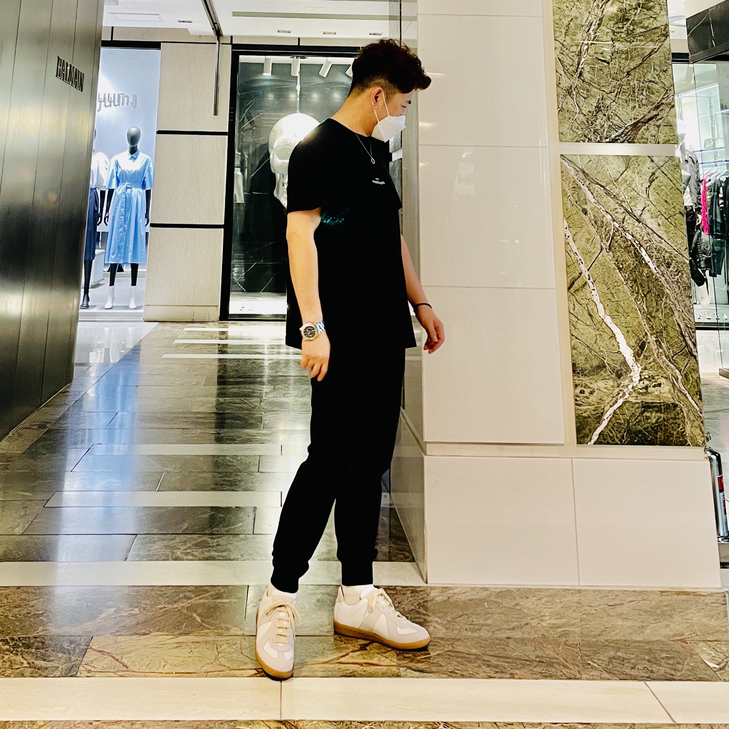 Davidkim (@davidkim) 님의 게시물 | KREAM