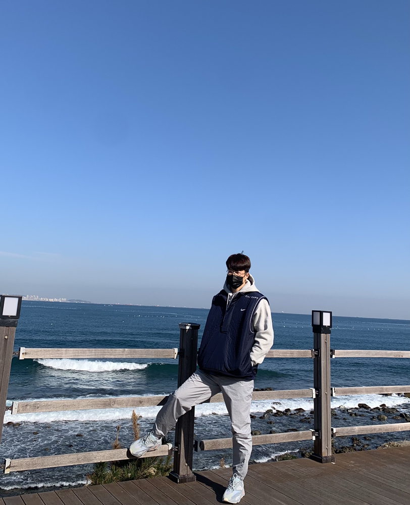 이지 어린이 (@dayfly) 님의 게시물 | KREAM