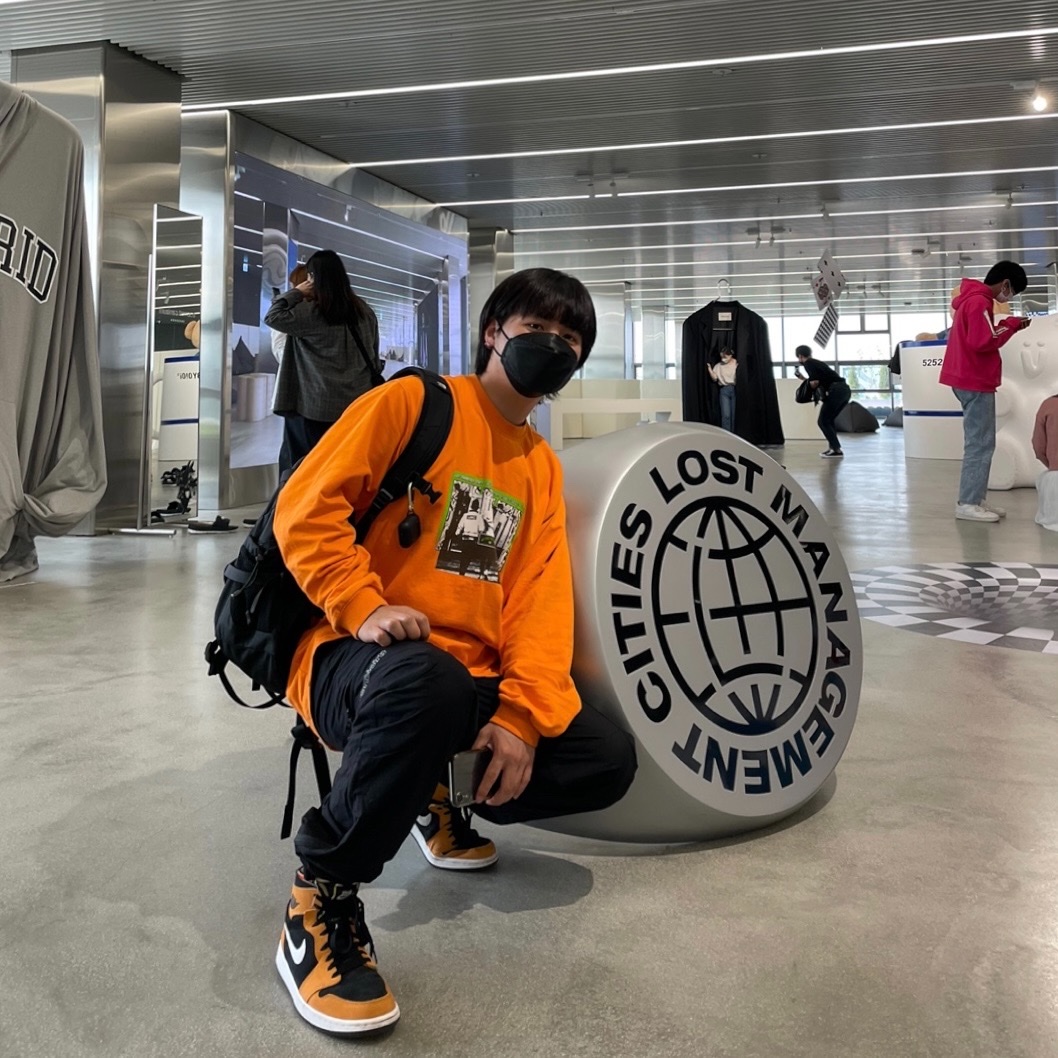 이승기 (@beastgi) 님의 게시물 | KREAM