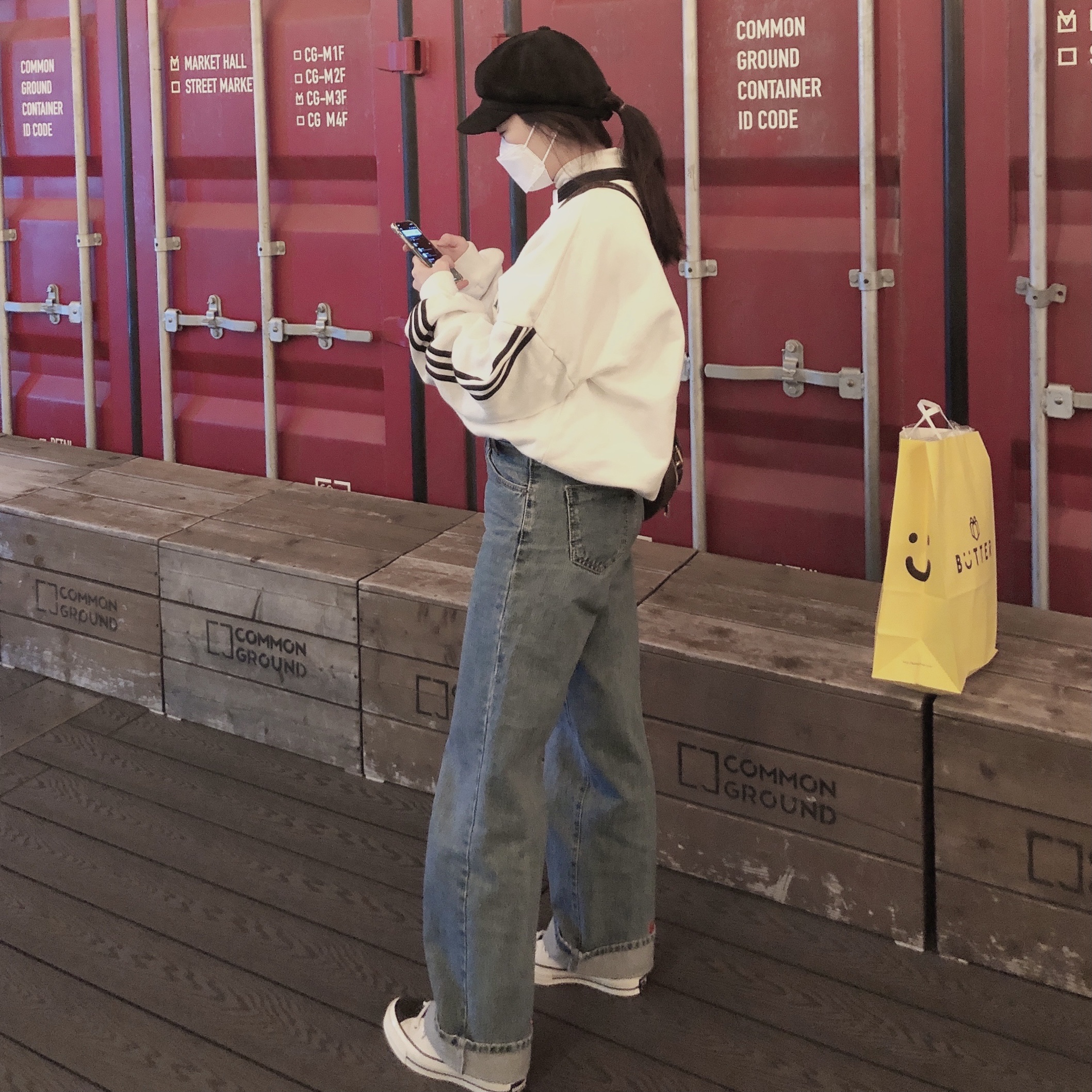 좌🐥 (@ju_ah) 님의 게시물 | KREAM