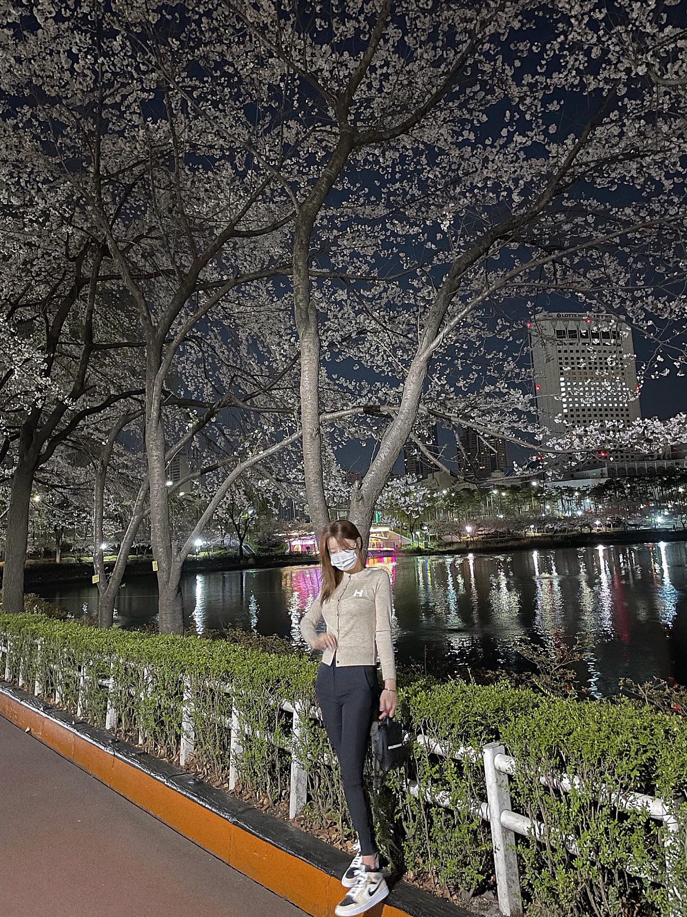 (@dorrriya) 님의 게시물 | KREAM