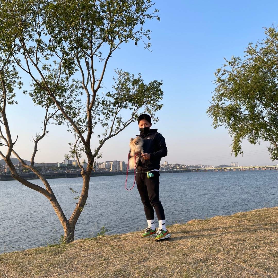 정창용 (@jjj_yong_) 님의 게시물 | KREAM