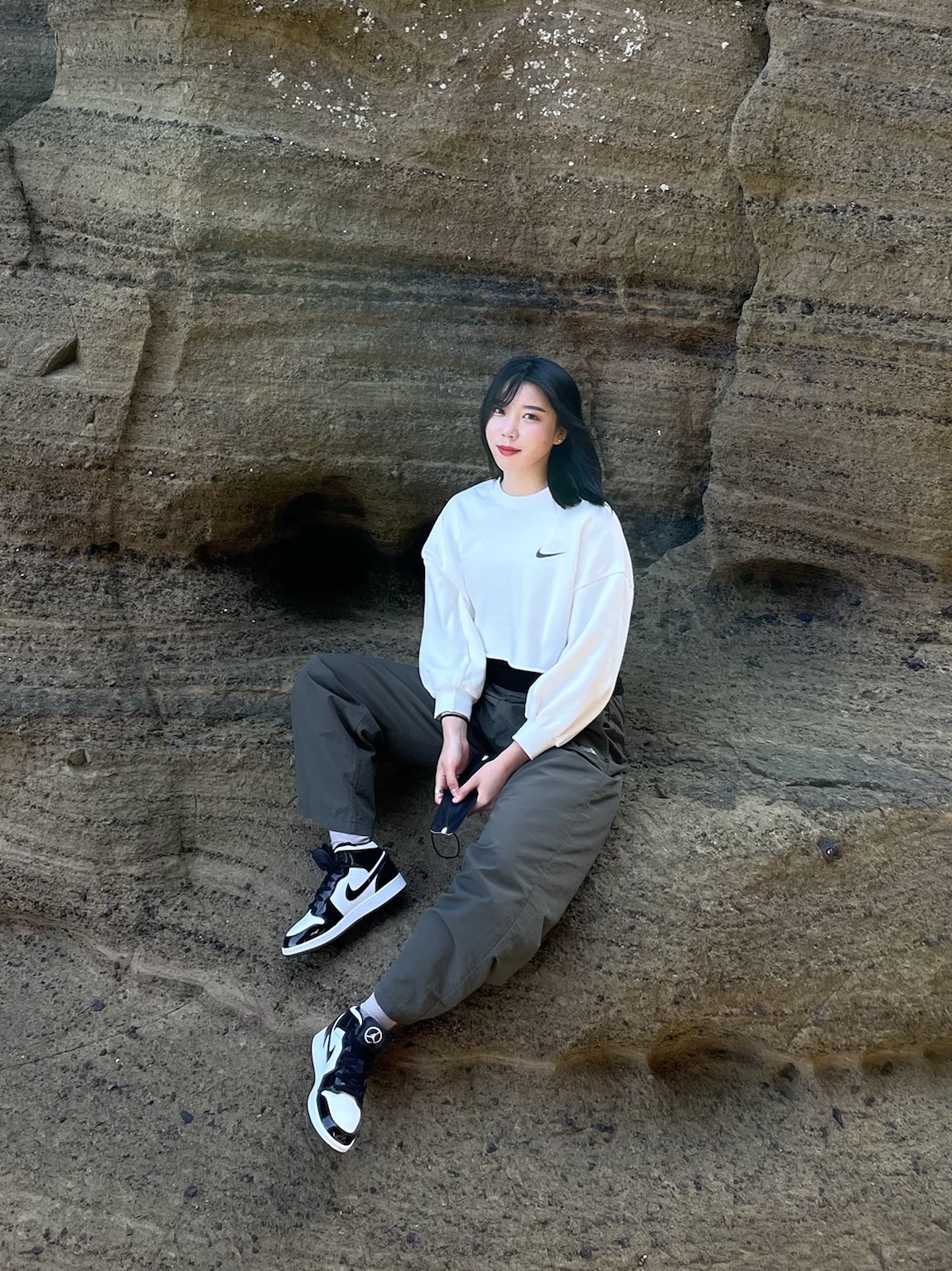 고기조아 (@gogi._.joa) 님의 게시물 | KREAM