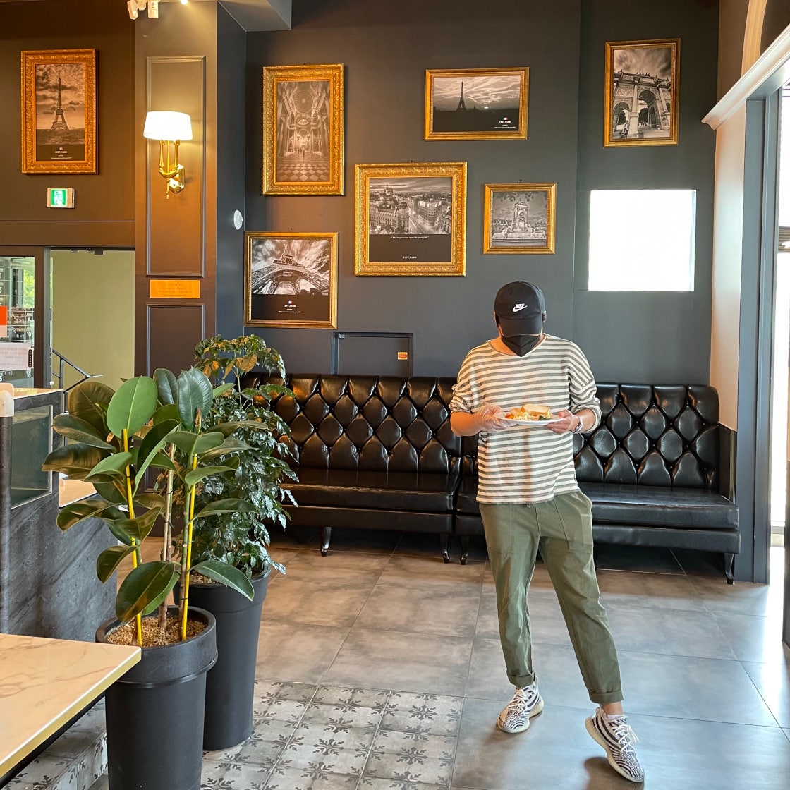 용블로 (@yongblo) 님의 게시물 | KREAM