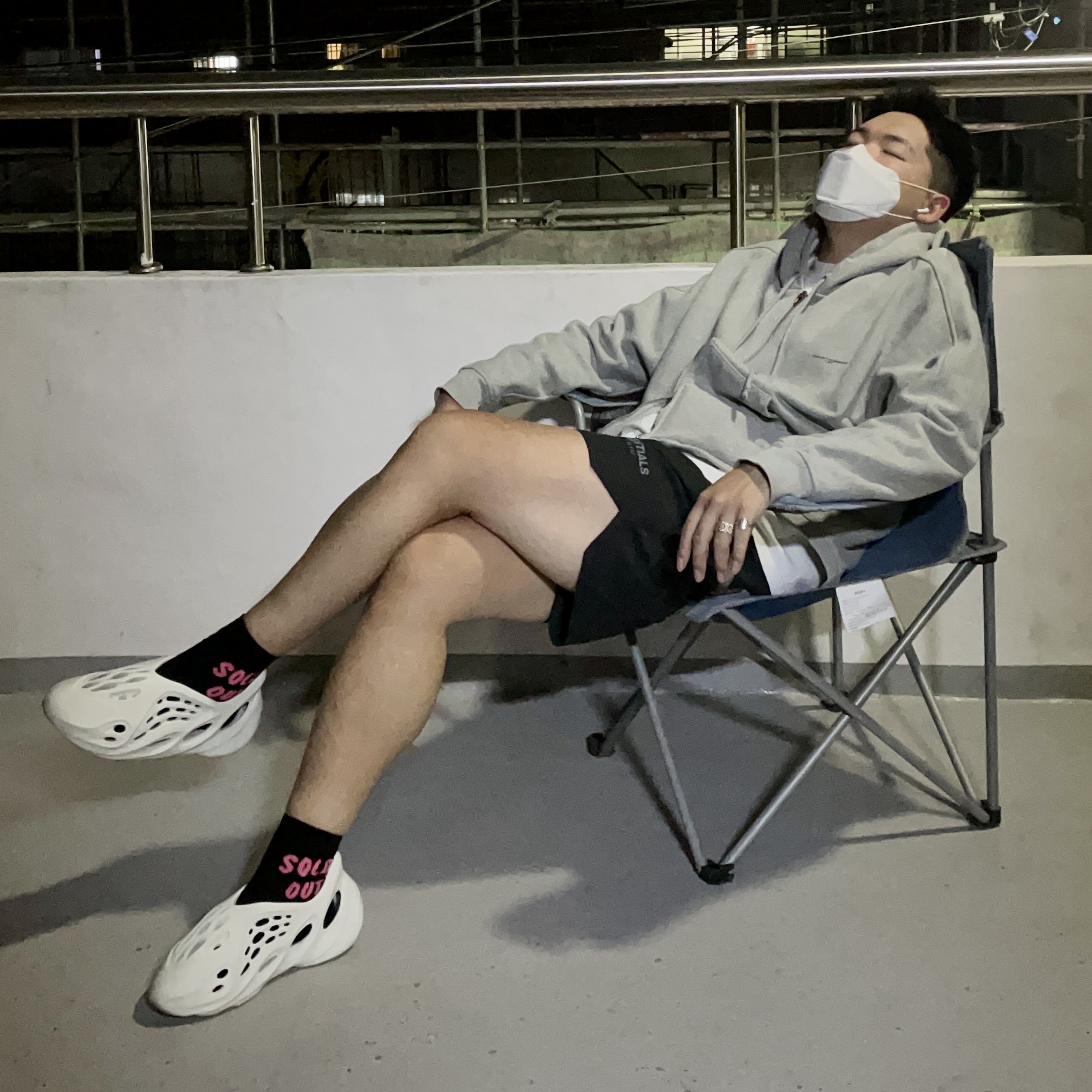 insta : 9.99... (@9.99.999.7....) 님의 게시물 | KREAM