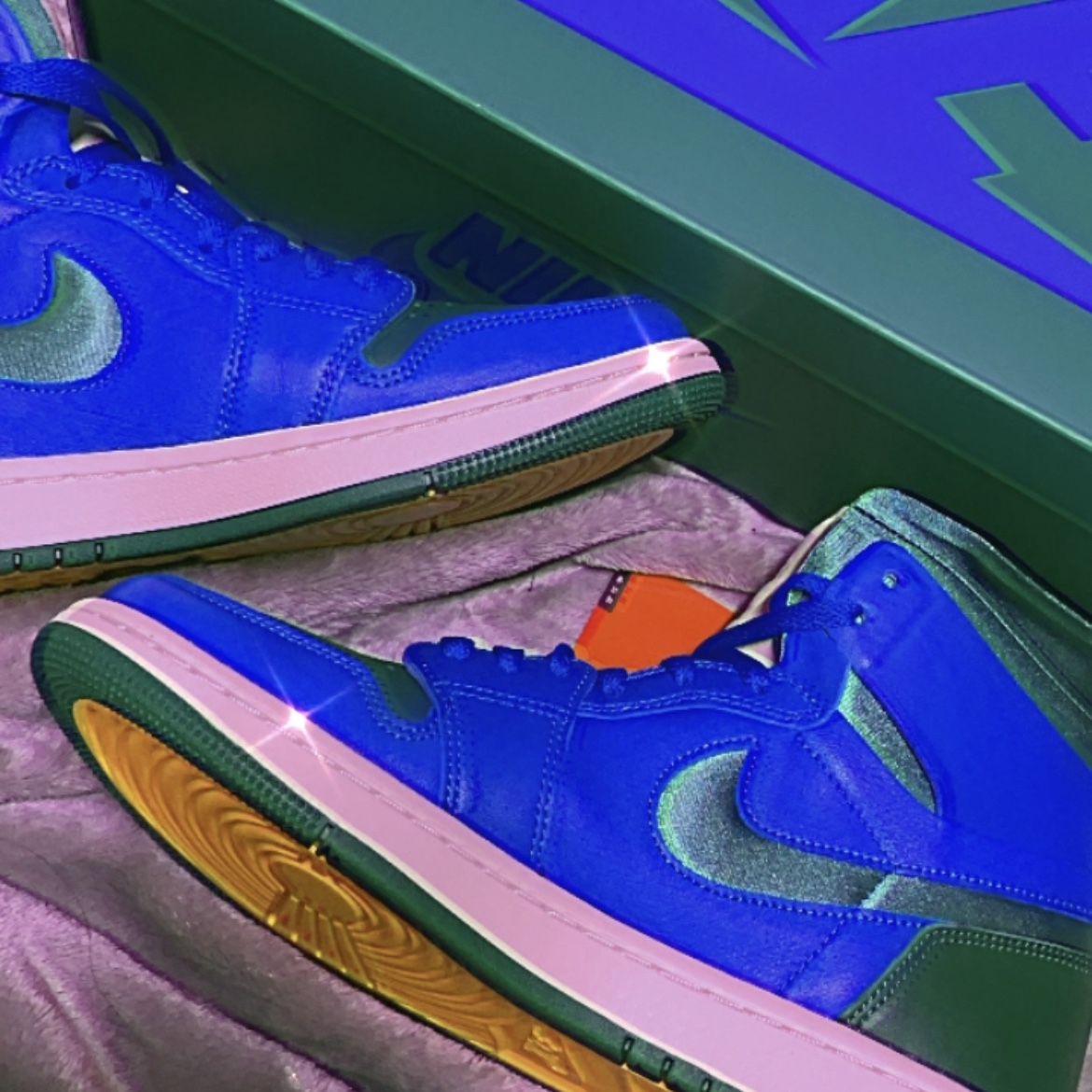 mmm__h_ (@mmm__h_) 님의 게시물 | KREAM