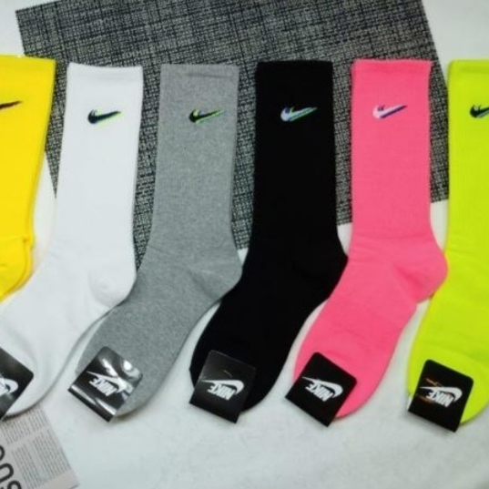 나2키 (@hj9850) 님의 게시물 | KREAM