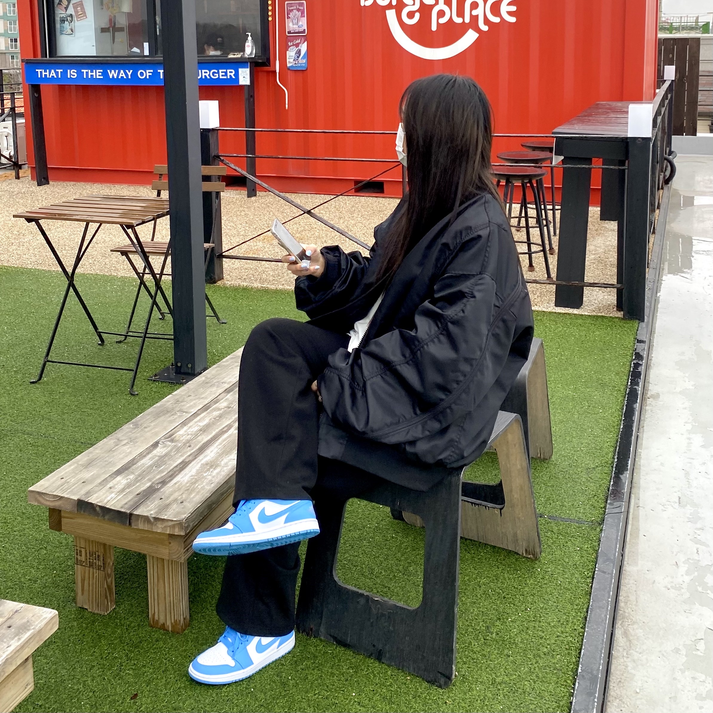 이예지 (@ye__zi__) 님의 게시물 | KREAM