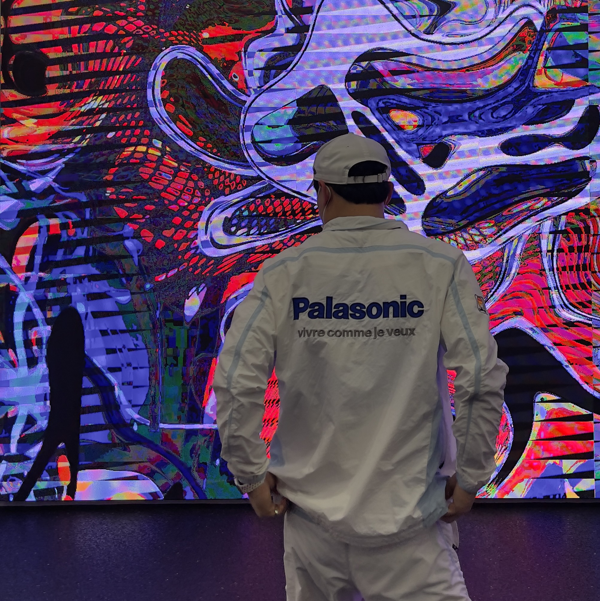 토라🐯 (@tora_) 님의 게시물 | KREAM