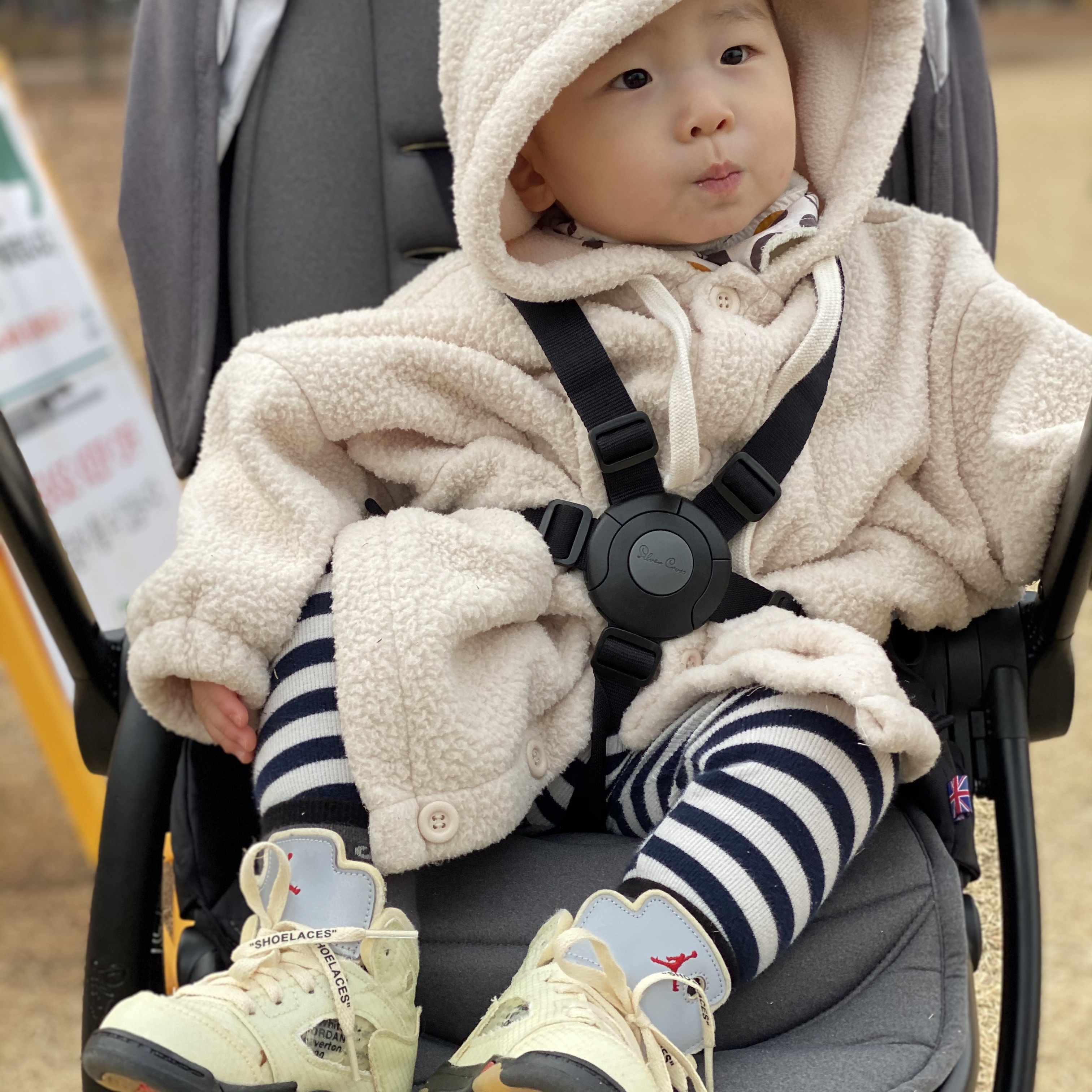 또또 (@ttotto) 님의 게시물 | KREAM