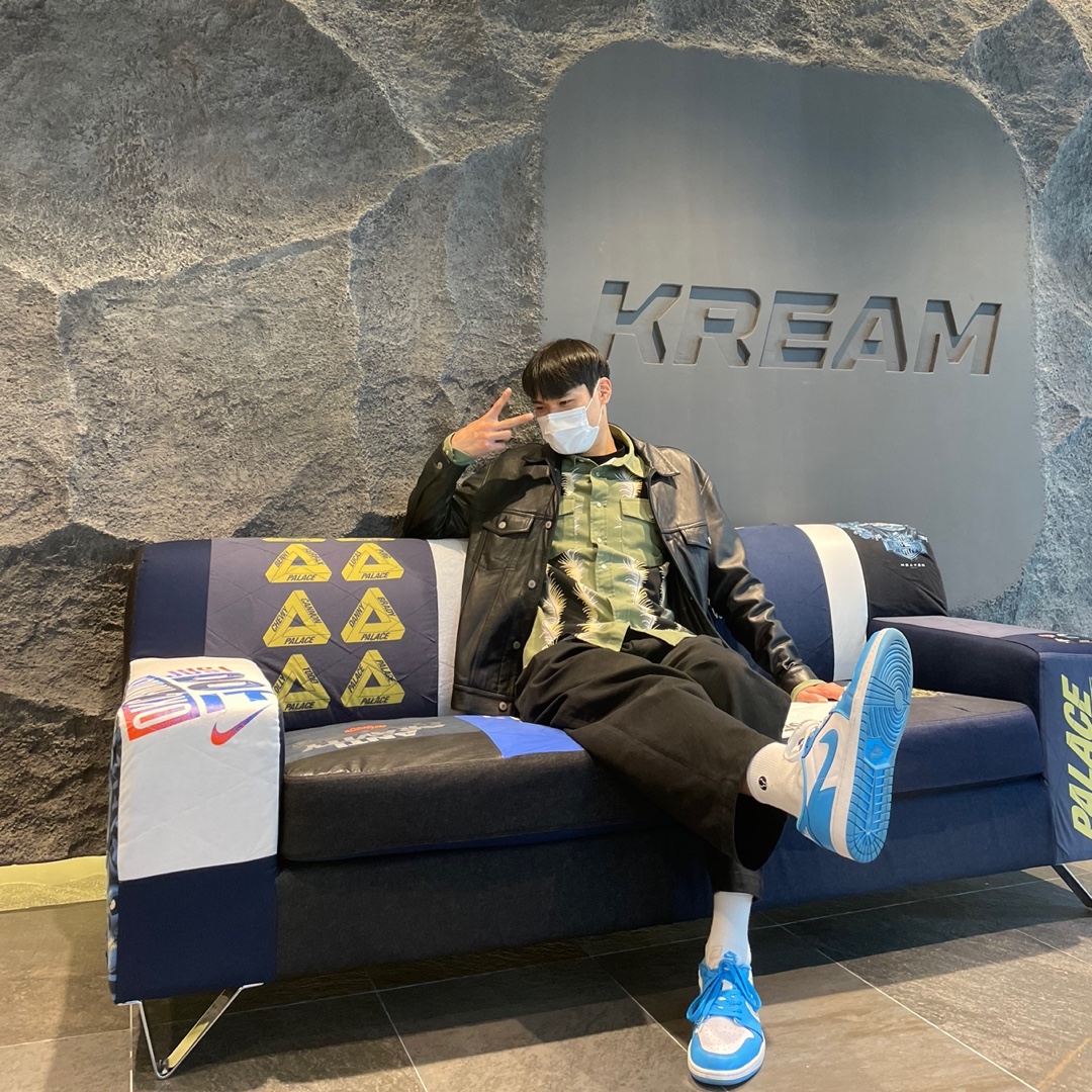 jj_카르고 (@jj_carrgo) 님의 게시물 | KREAM