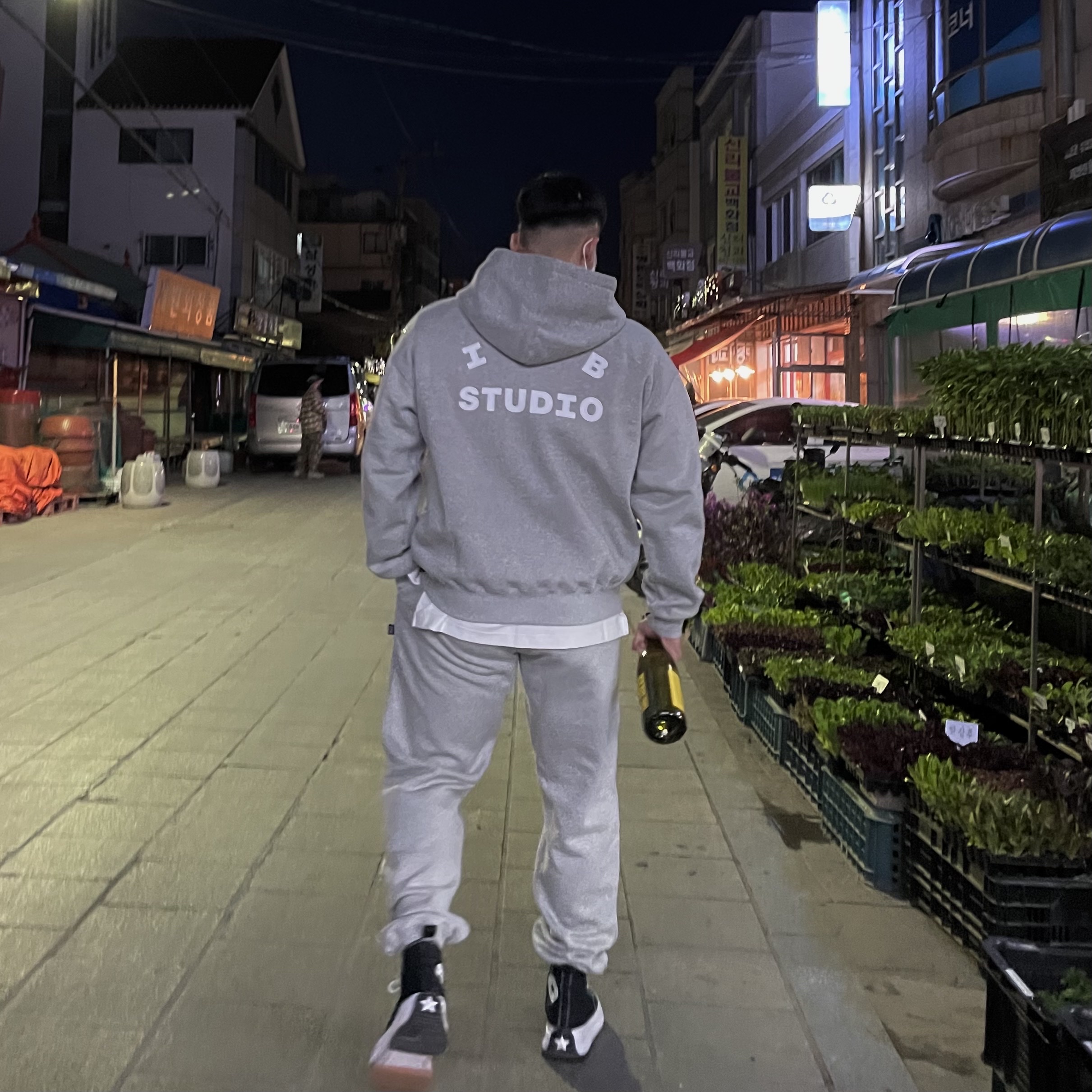 Instagram : ... (@dldrndk) 님의 게시물 | KREAM